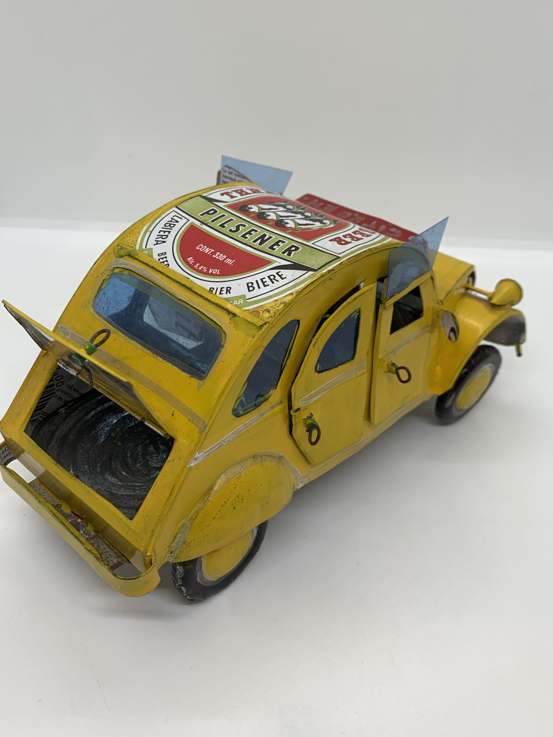 Citroen CV2 Beer Can Car - Three Horses Beer - 10cm - Vintage Keepsakes