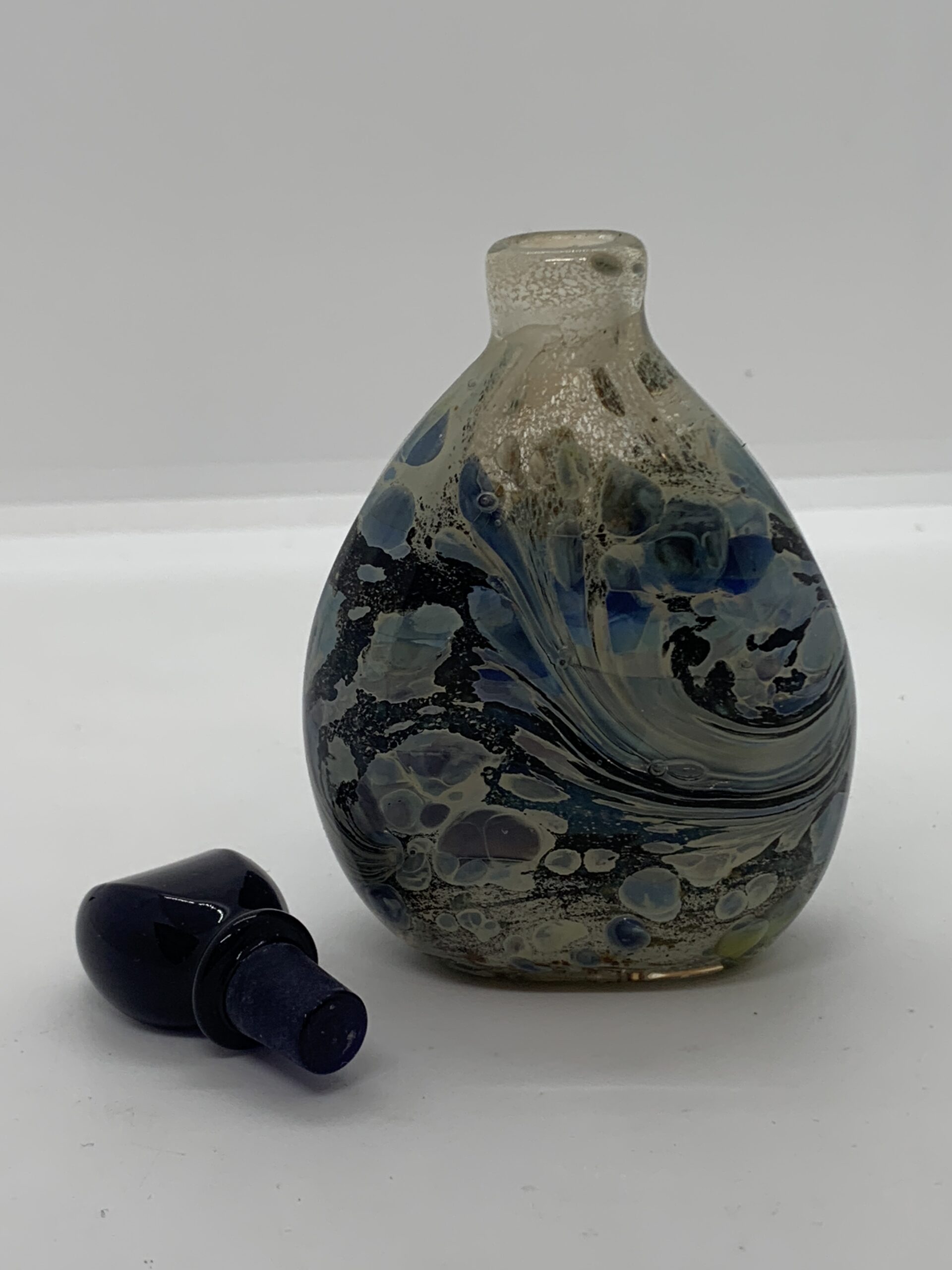 Richard Clements Art Glass Perfume Bottle 10cm - Vintage Keepsakes