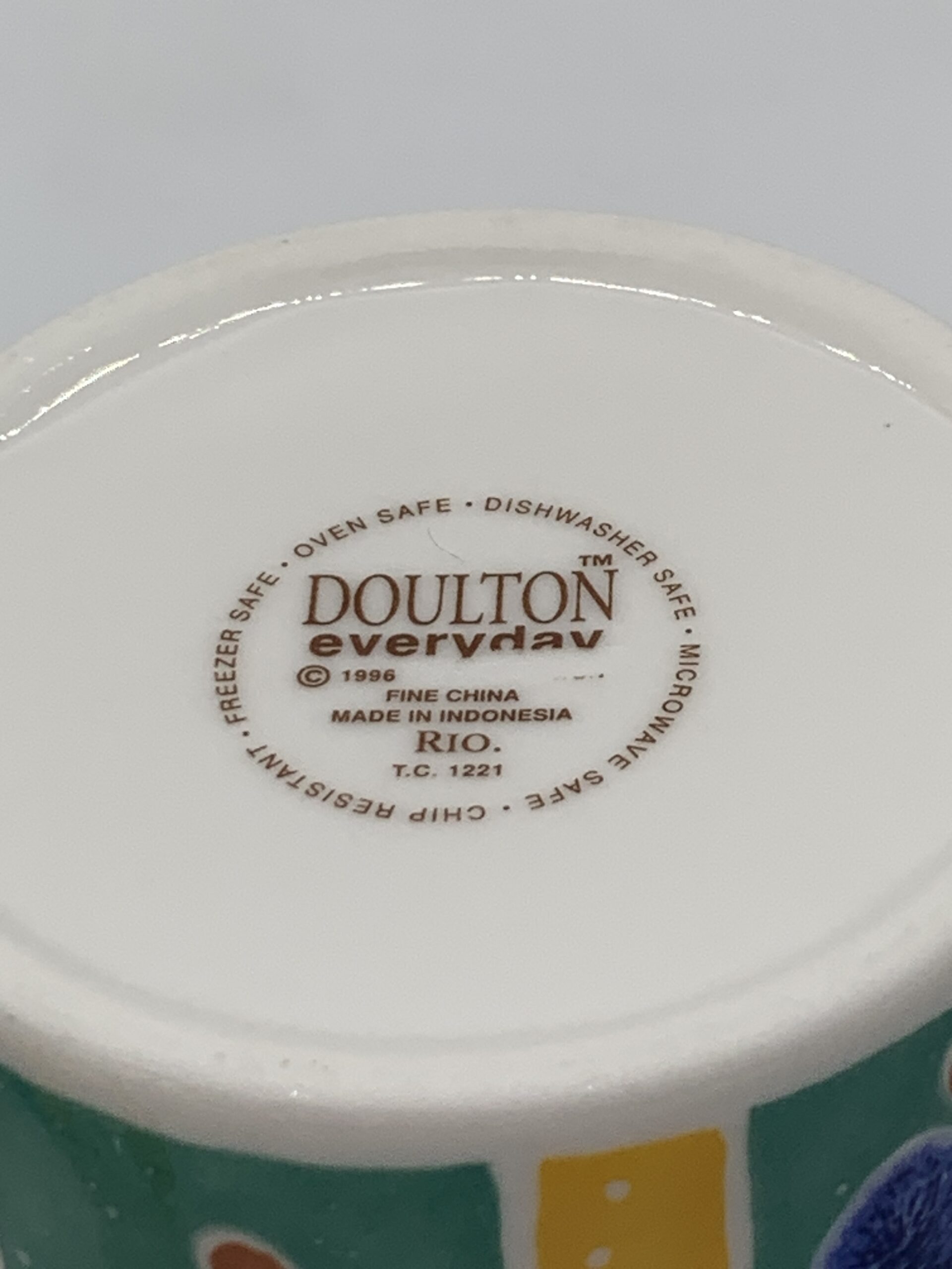 Doulton Everyday Mug - Rio Pattern - Vintage Keepsakes