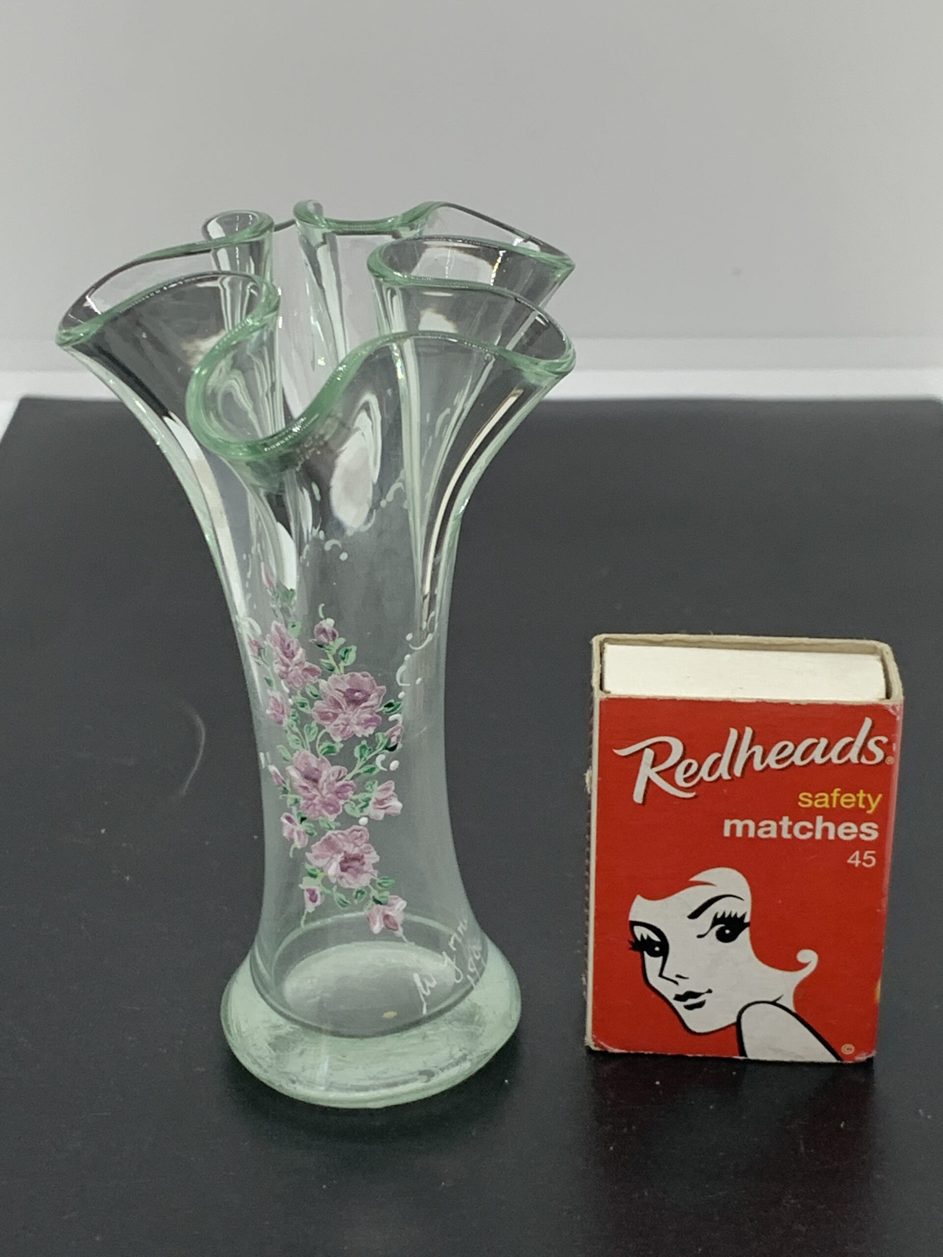 Vintage Ruffled Rim Swung Glass Vase Hand Painted - Wynne 1996 - 10cm ...