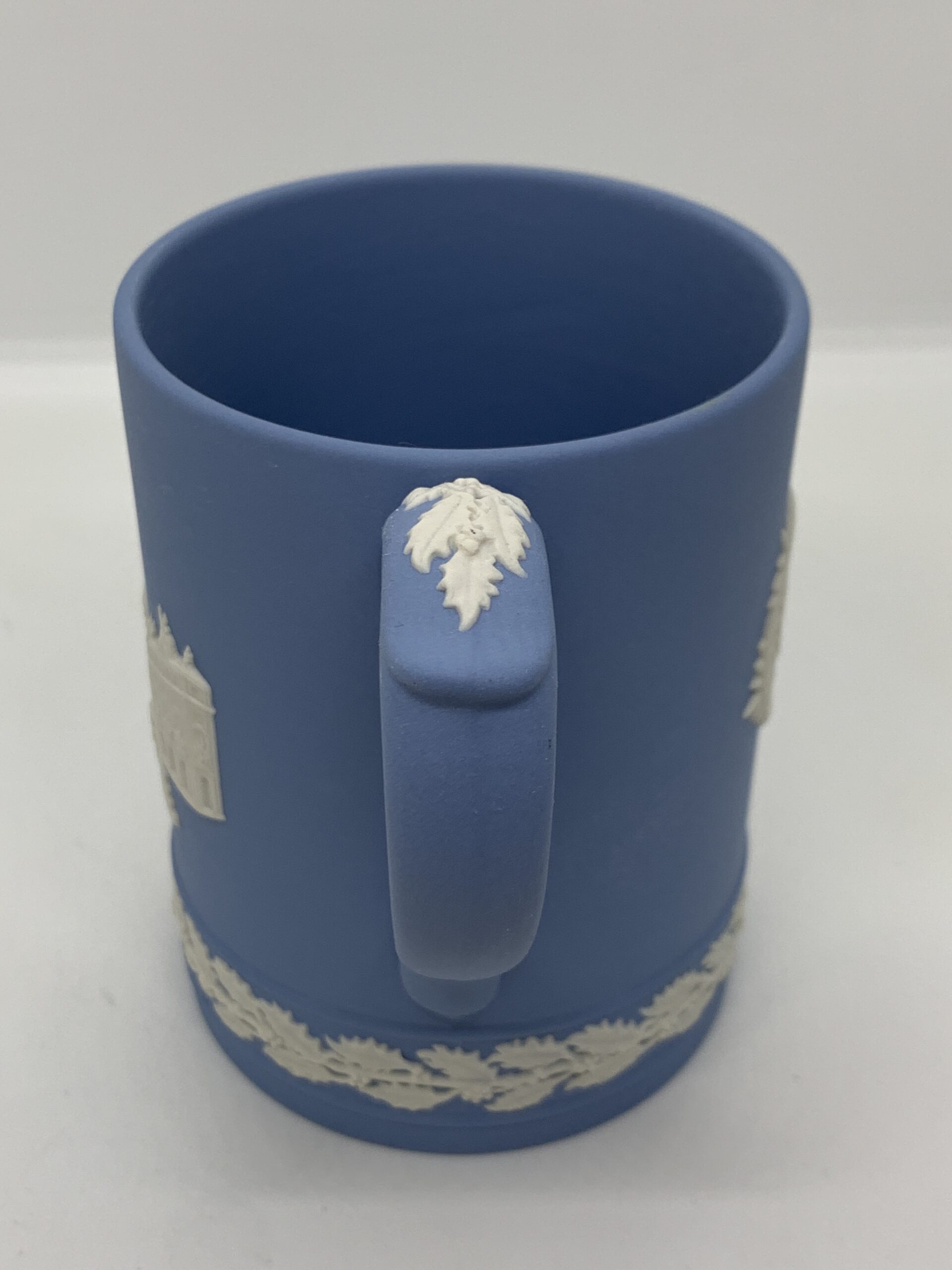 Wedgwood Blue Jasperware Christmas 1971 Mug - Piccadilly Circus ...