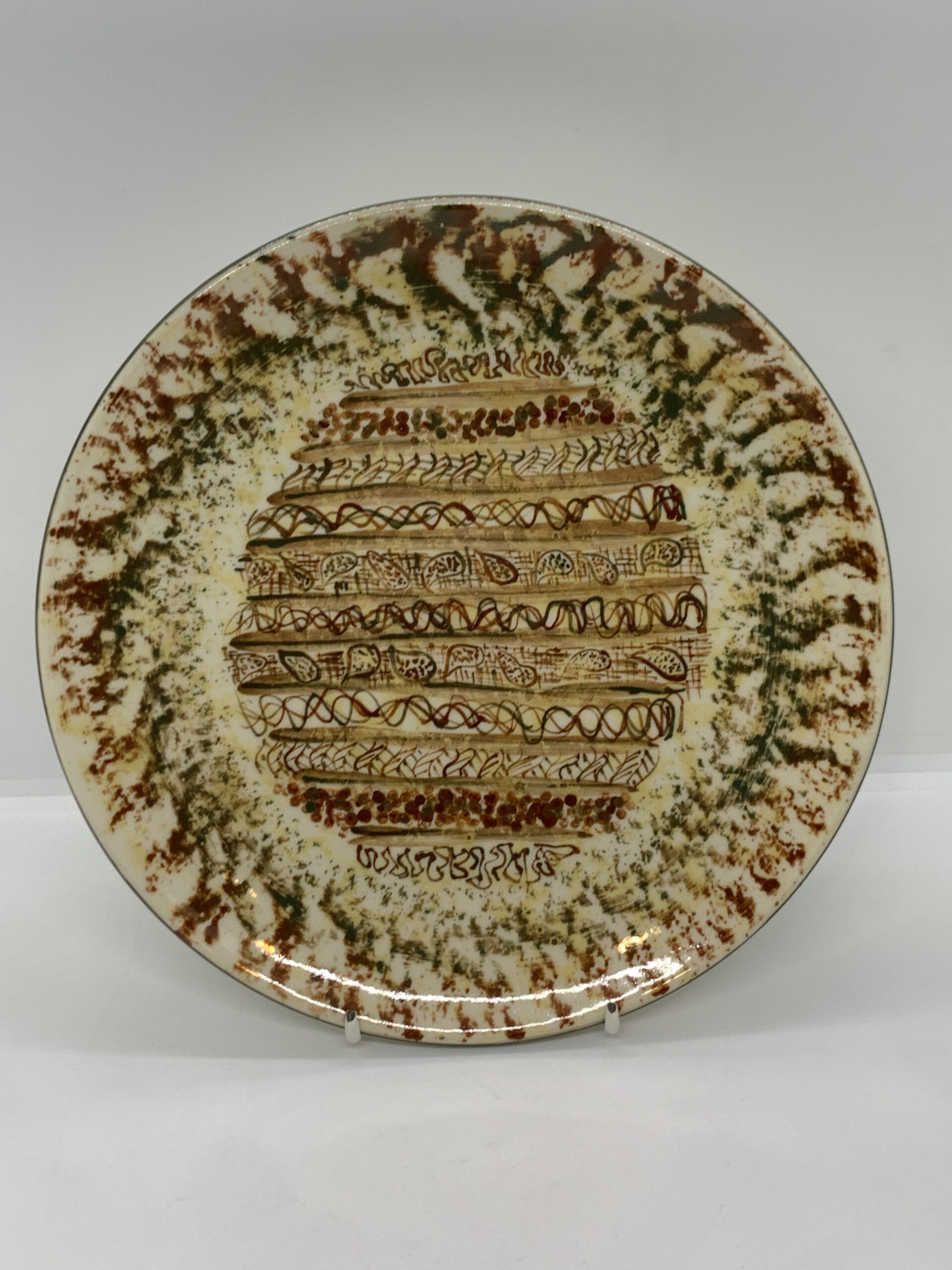 Bendigo Pottery - Ellesmere 2006 - 22cm Hand Painted Round Plate ...
