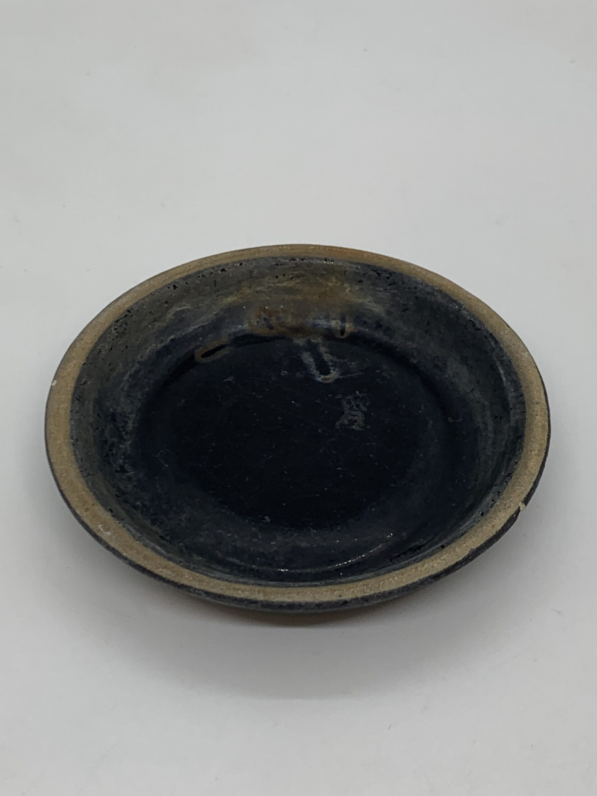 Small Round Pottery Dish 9cm - Vintage Keepsakes