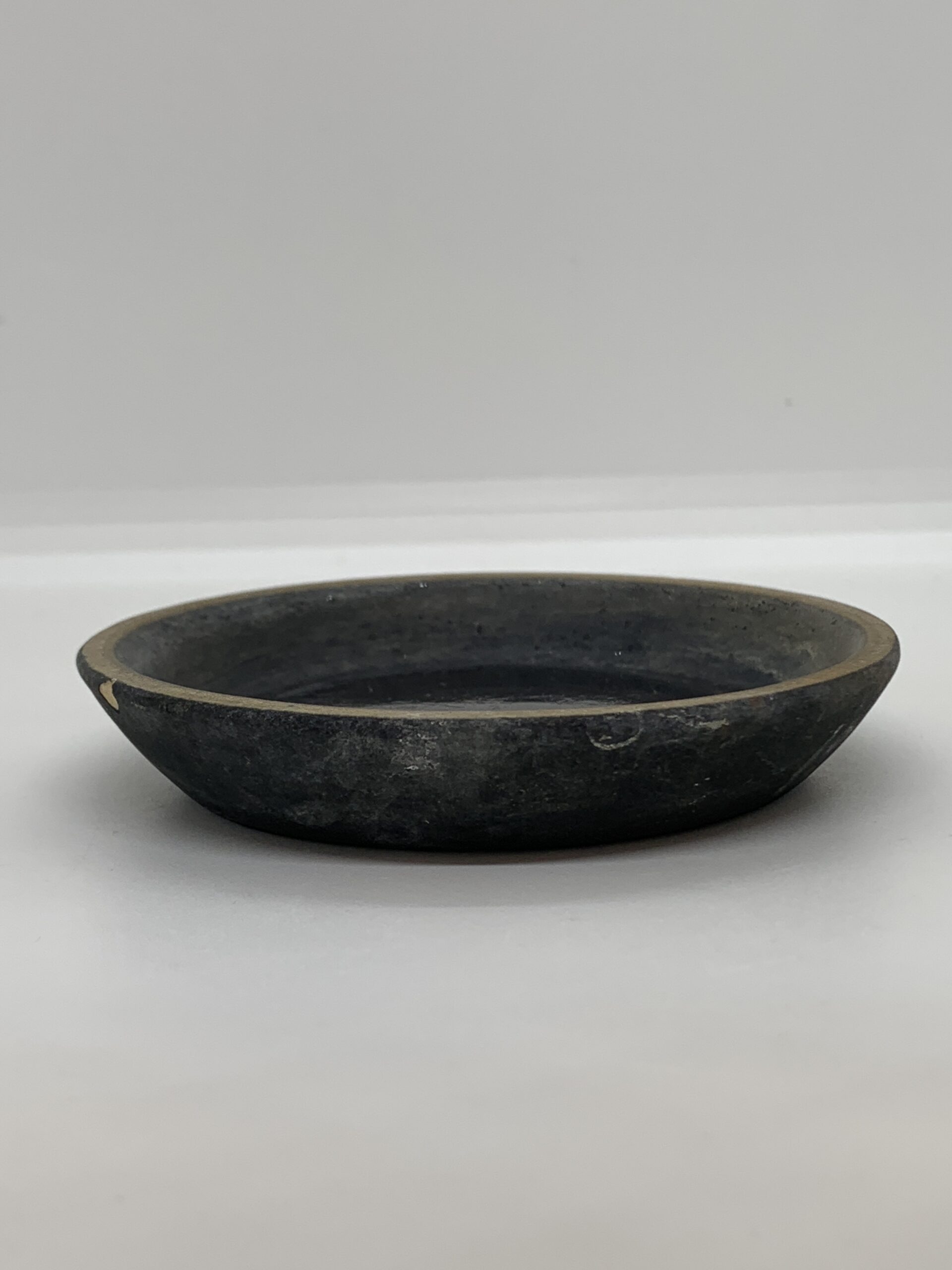 Small Round Pottery Dish 9cm - Vintage Keepsakes