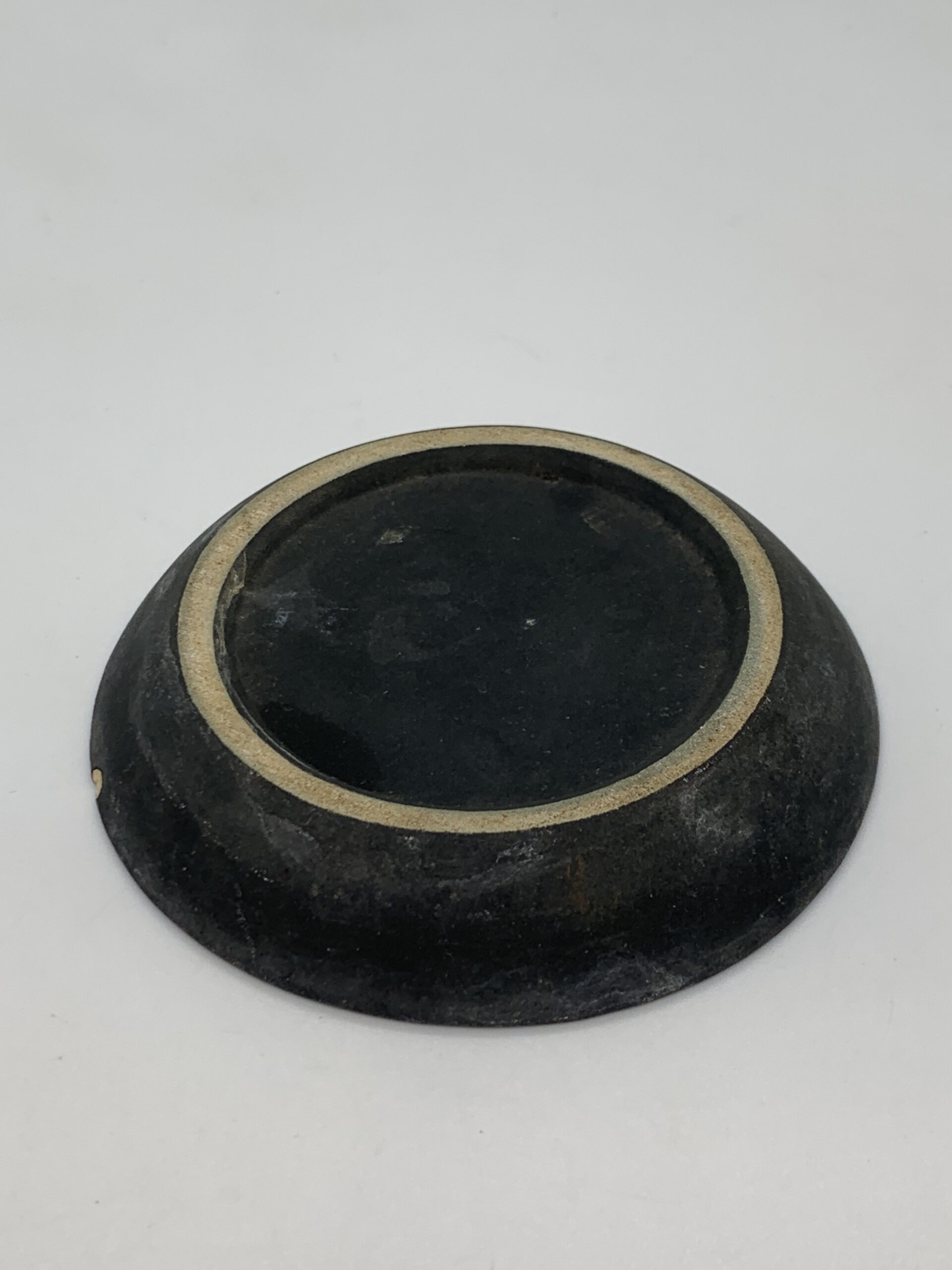 Small Round Pottery Dish 9cm - Vintage Keepsakes