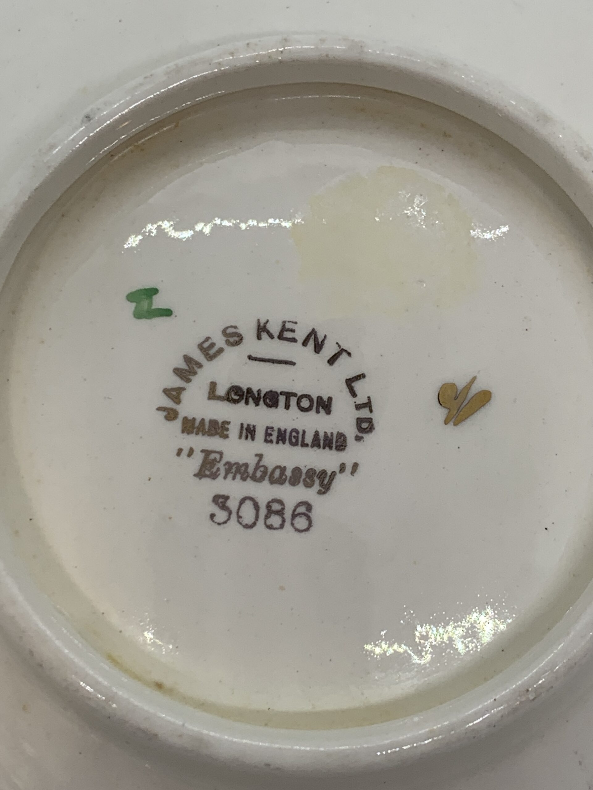 James Kent Embassy Pattern Shell Pin Dish - Vintage Keepsakes
