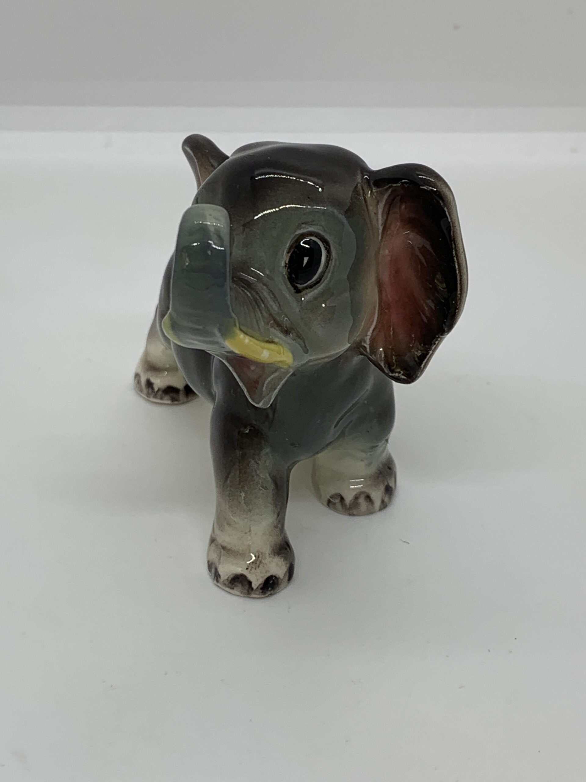 Small Ceramic Elephant 7cm - Vintage Keepsakes