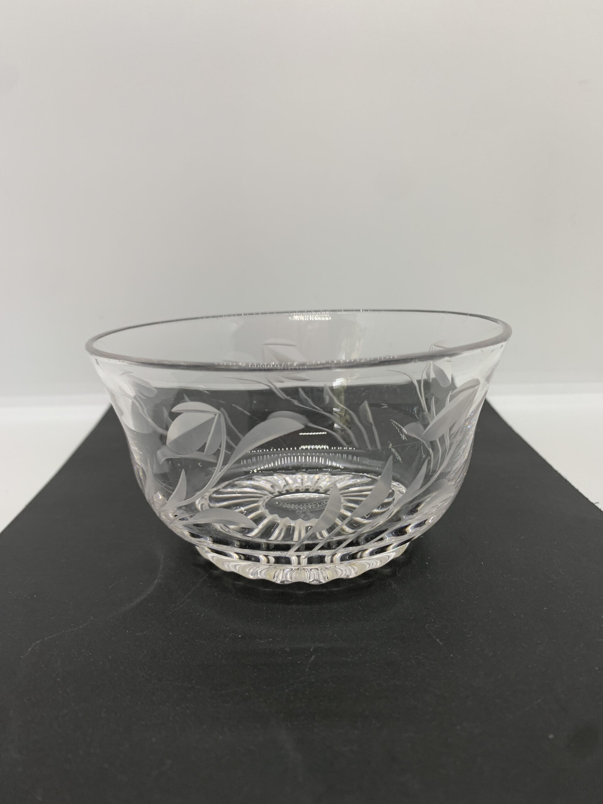 Stuart Crystal Dish 11cm wide - Vintage Keepsakes