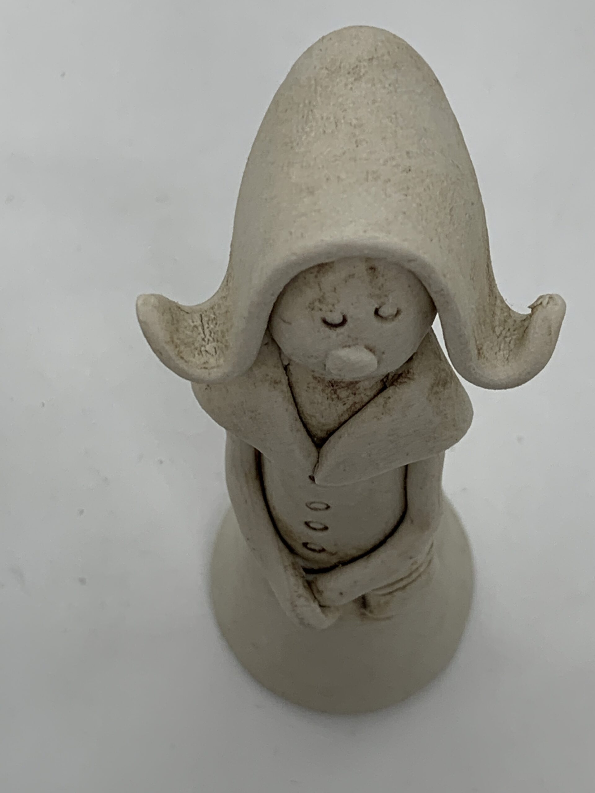 Small Pottery Nun stamped Rawling on base 10.5cm - Vintage Keepsakes