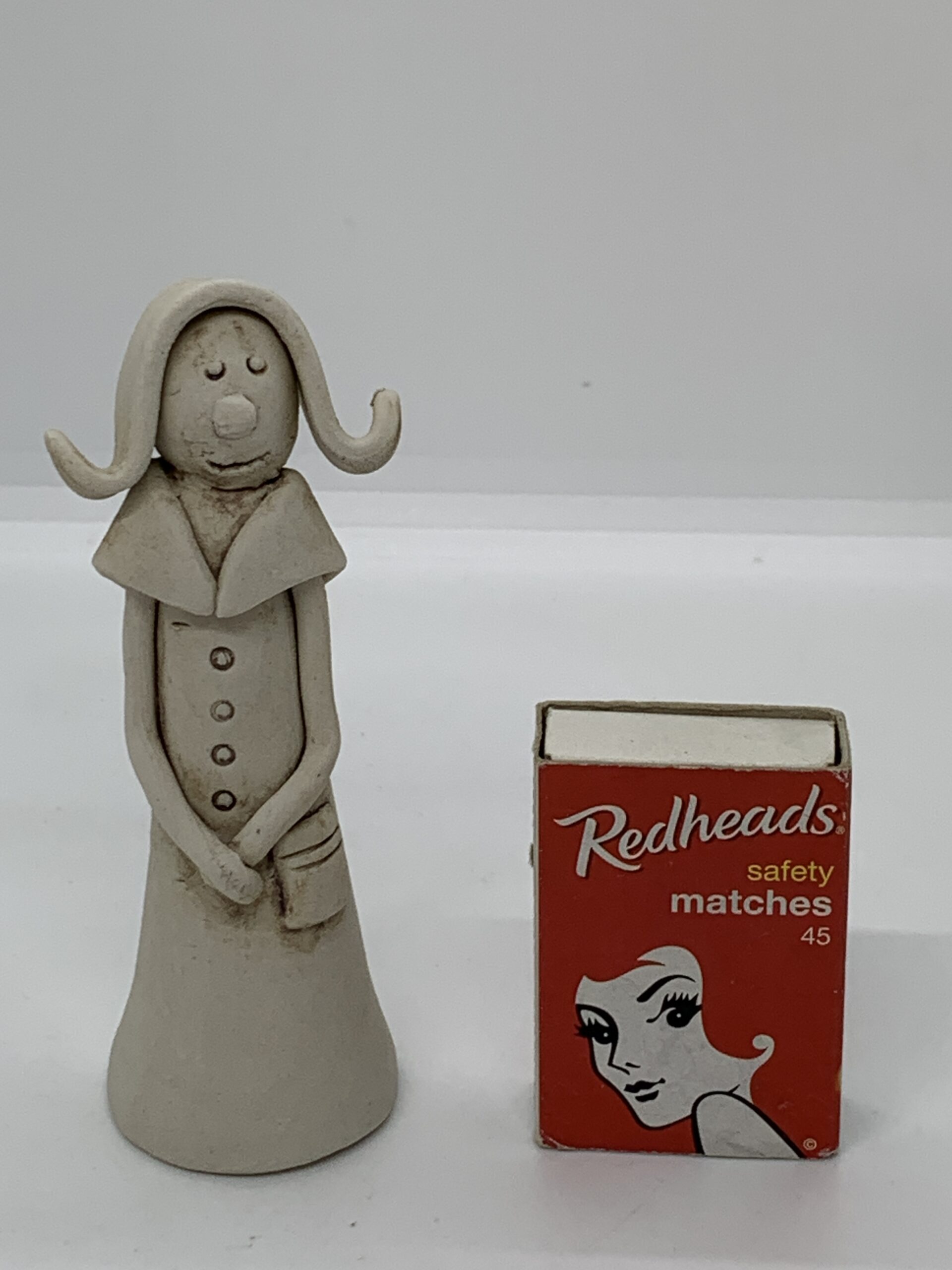 Small Pottery Nun stamped Rawling on base 10.5cm - Vintage Keepsakes