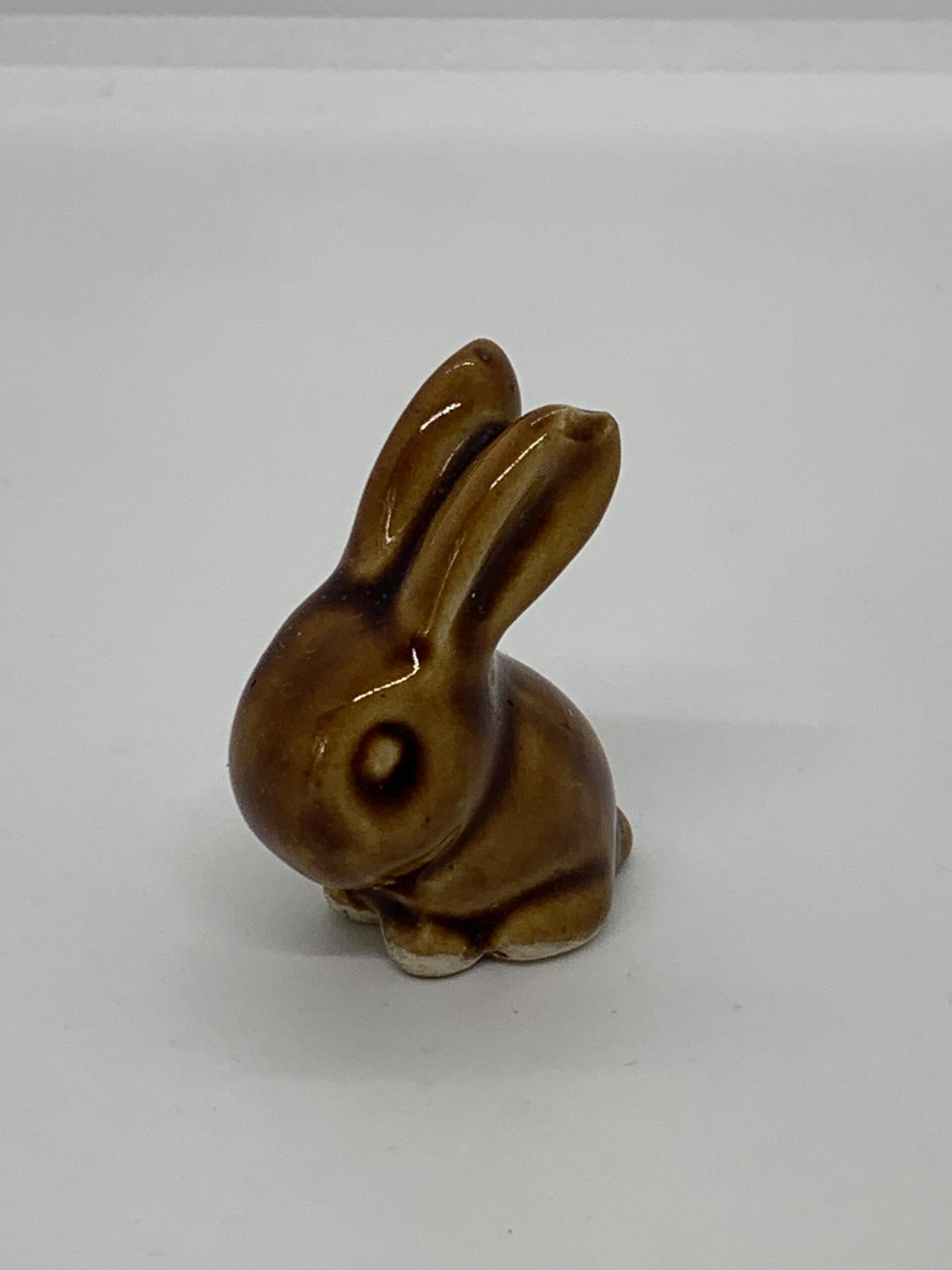 Small Ceramic Bunny 4.5cm - Vintage Keepsakes
