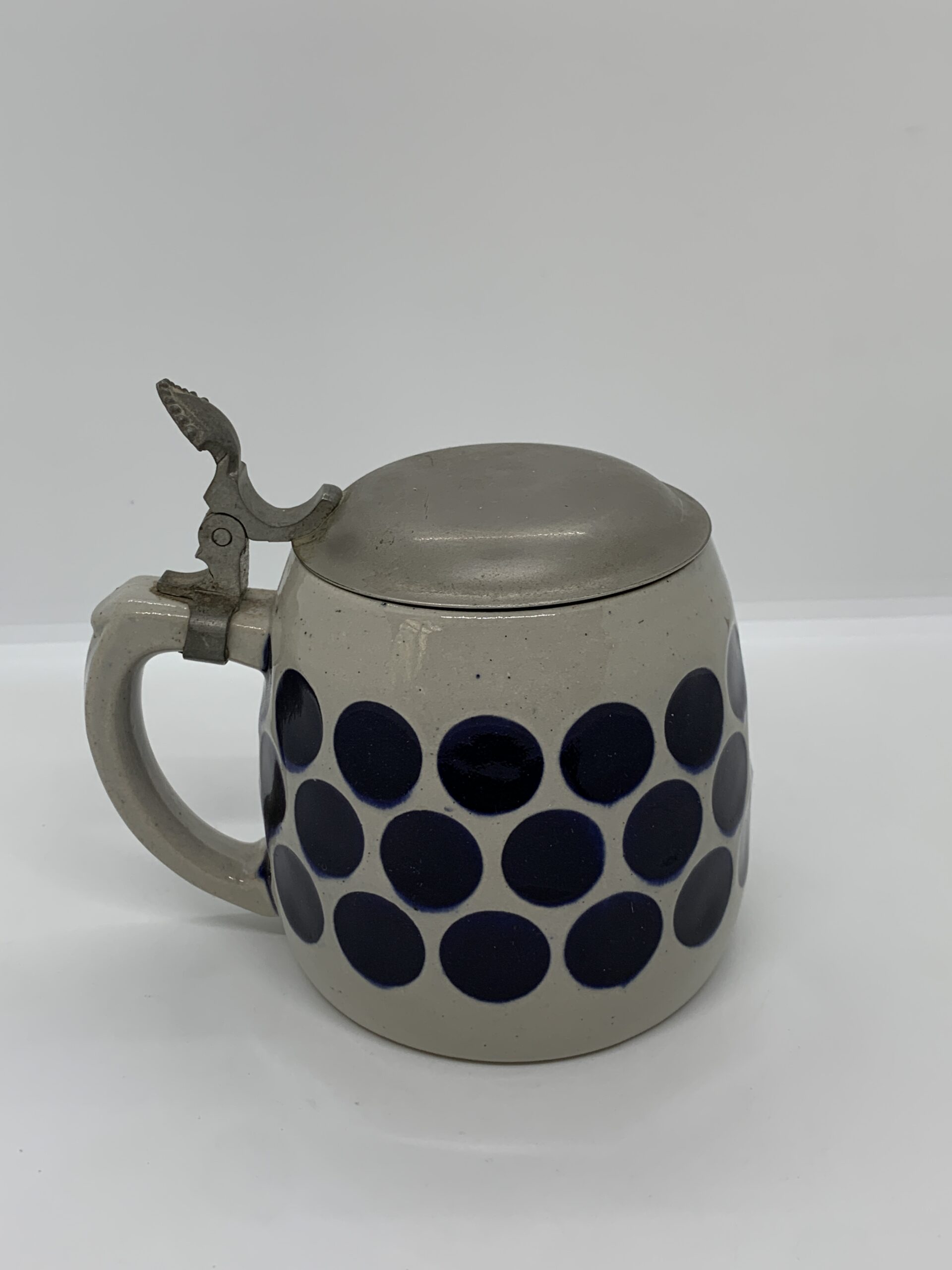 Hand Painted Spotted Glazed Pottery Beer Stein 0.5L - Vintage Keepsakes