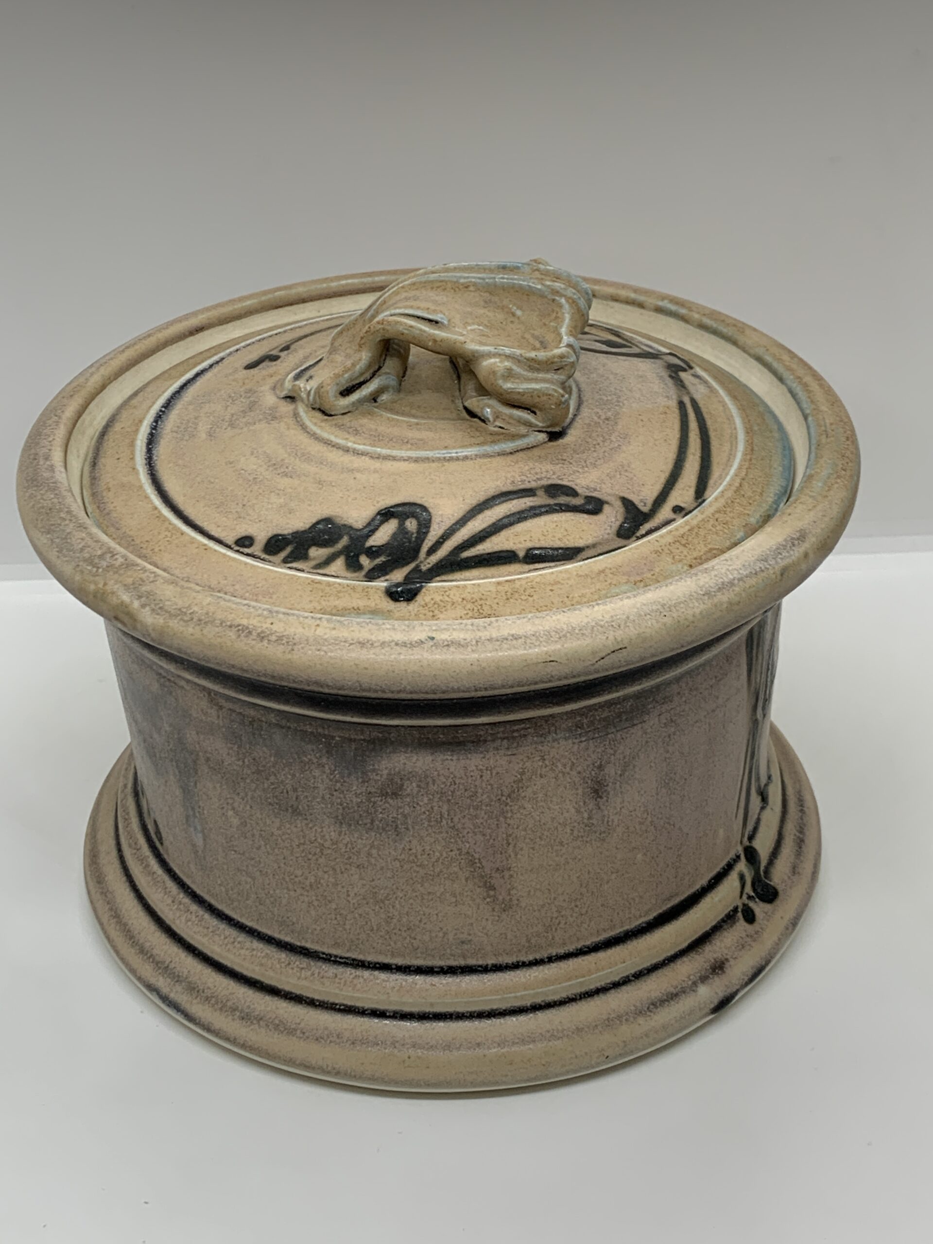 Heavy Australian Pottery Lidded Casserole possible Jean Avery 22cm wide ...