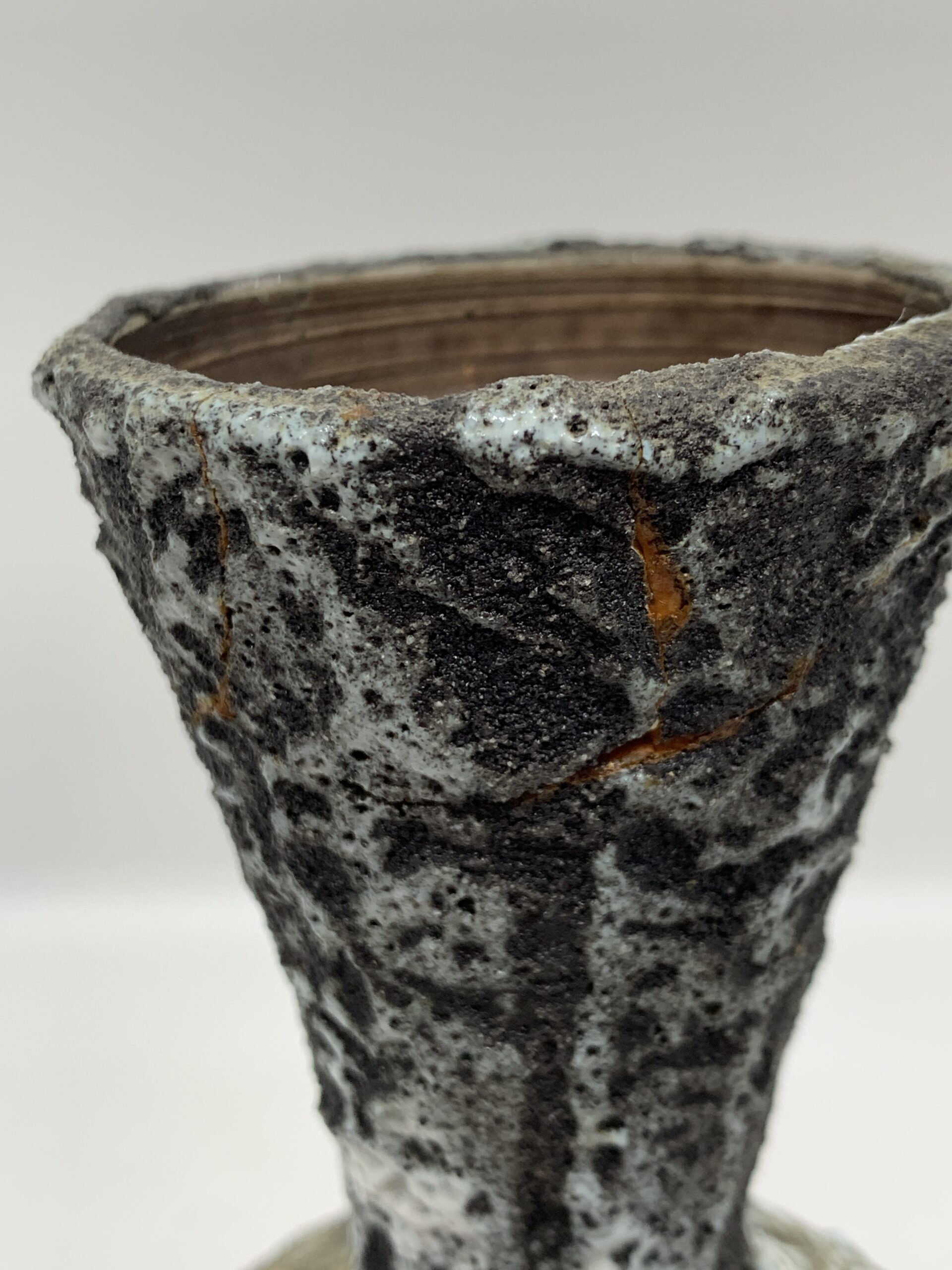 Fat Lava Pottery Vase depicting Mt Etna Erupting 19cm (repaired ...