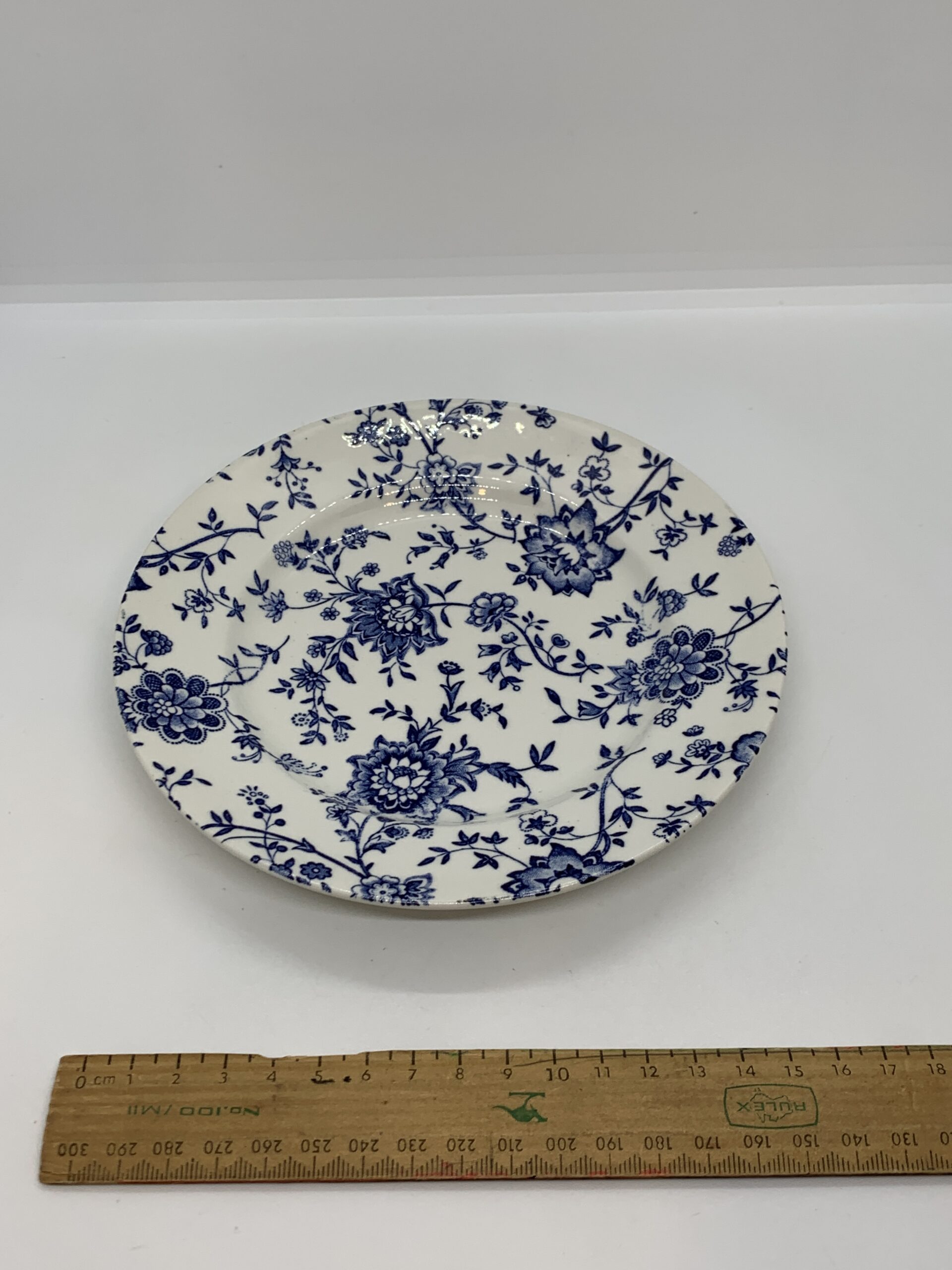 Ironstone Broadhurst Jacobean Plate 17cm - Vintage Keepsakes