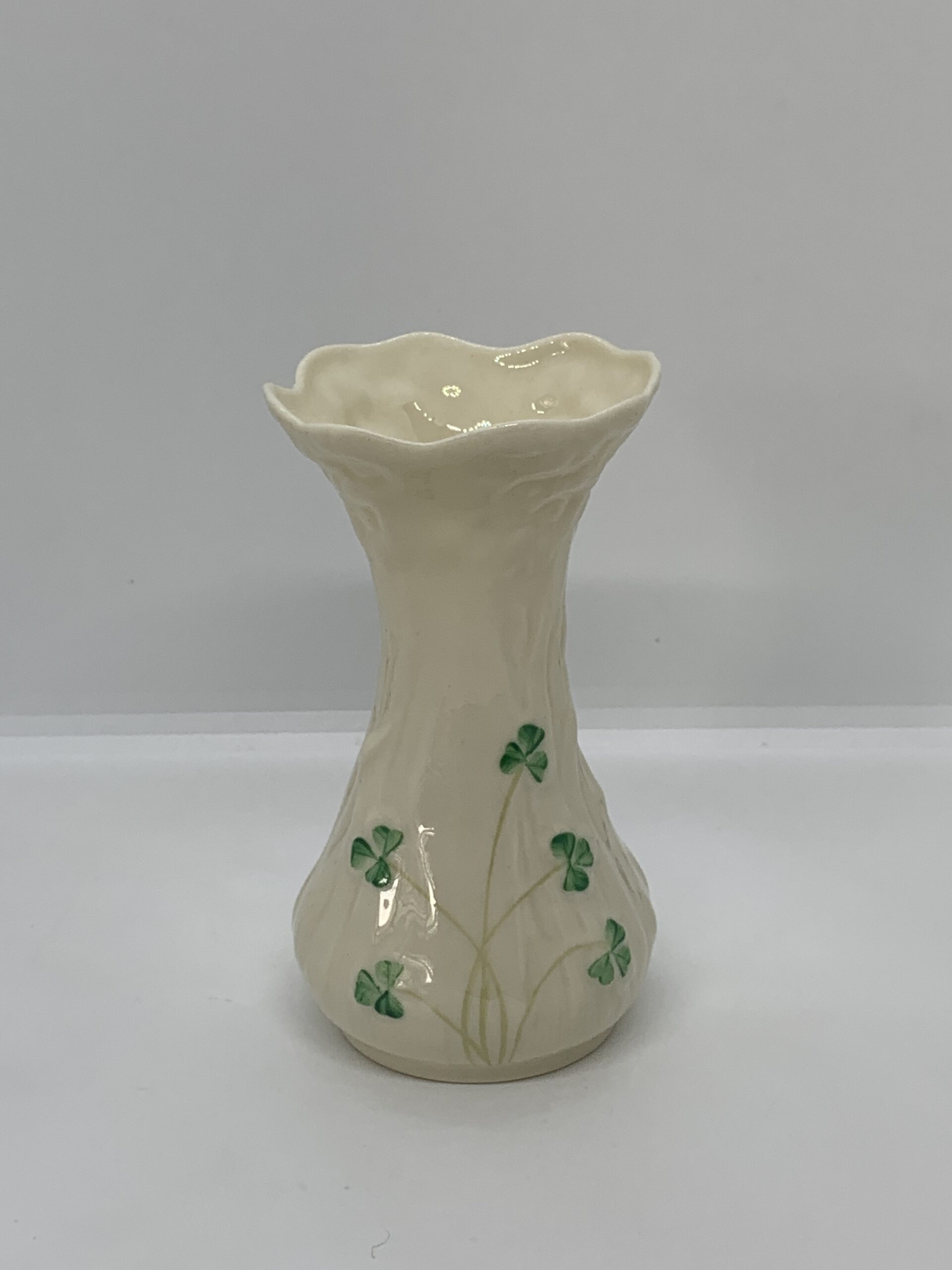 Belleek Shamrock Pattern Posy Vase 15cm - Vintage Keepsakes