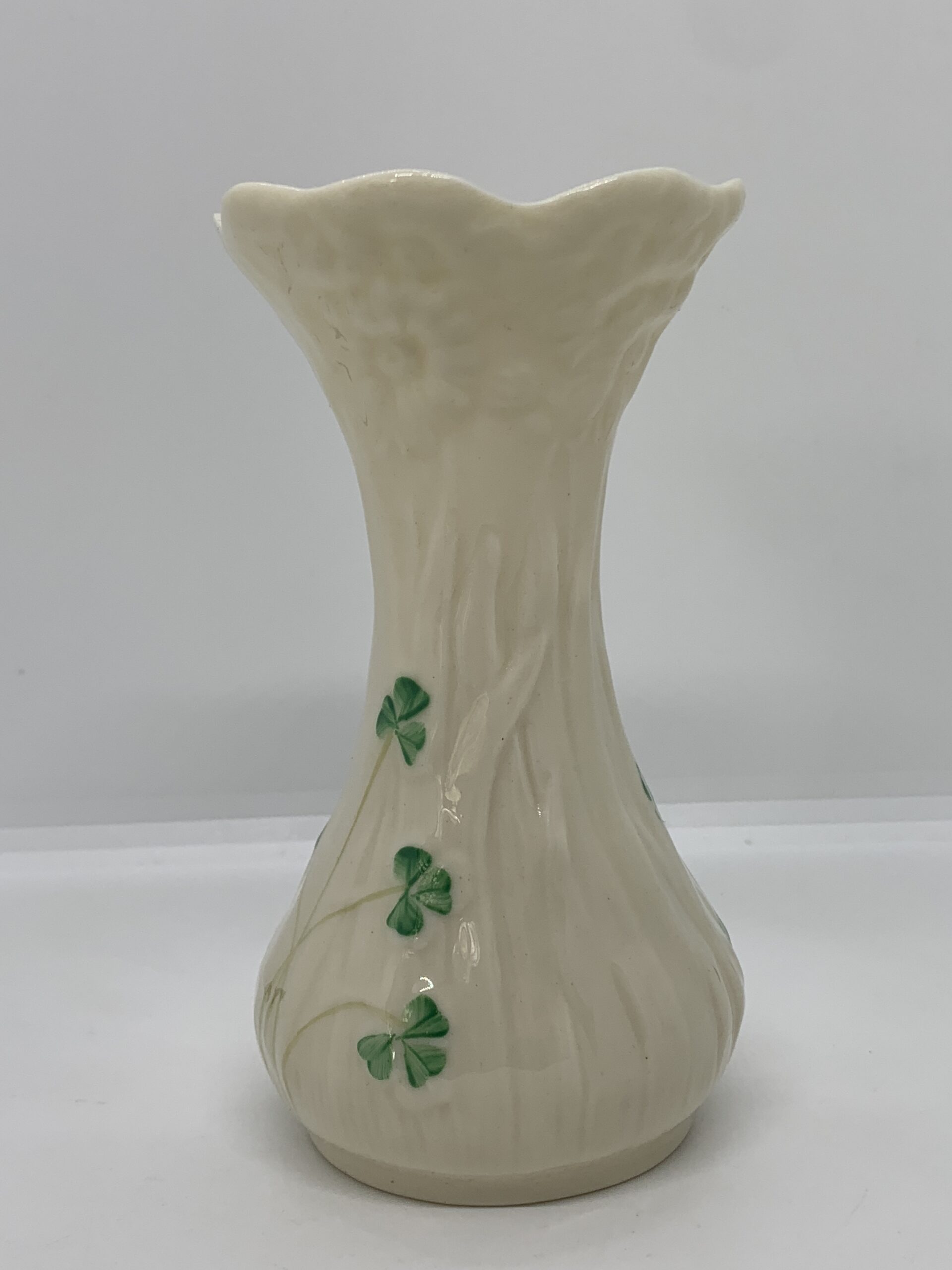 Belleek Shamrock Pattern Posy Vase 15cm - Vintage Keepsakes