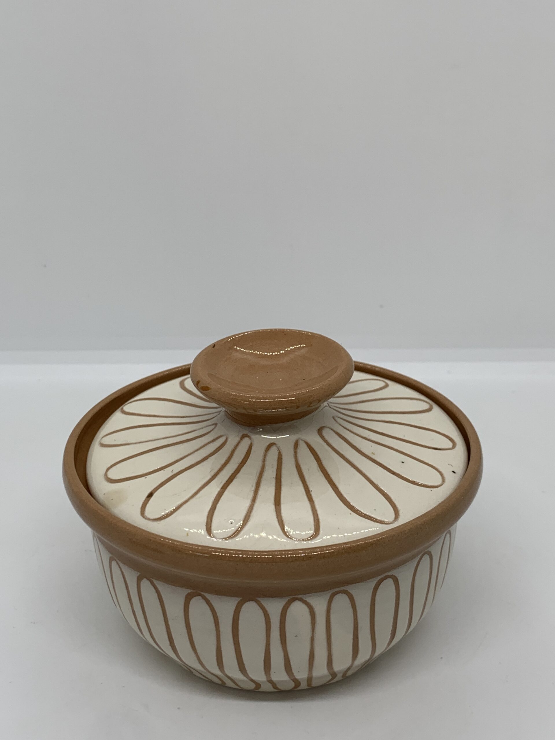 Dyson Australia Pottery Lidded Bowl 12cm wide - Vintage Keepsakes
