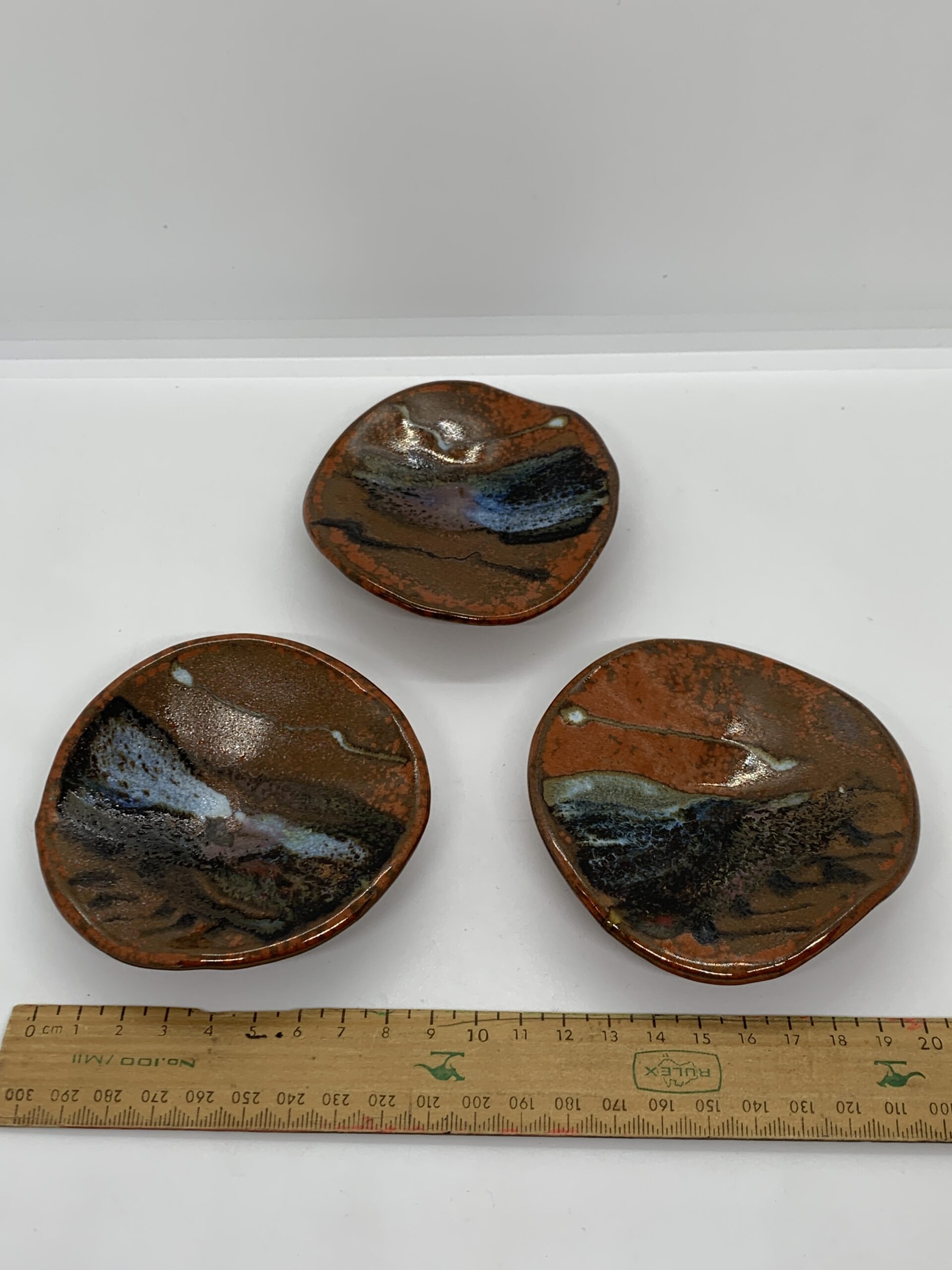 Set of 3 One Tree Hill Pottery Small Dishes 9cm - Vintage Keepsakes