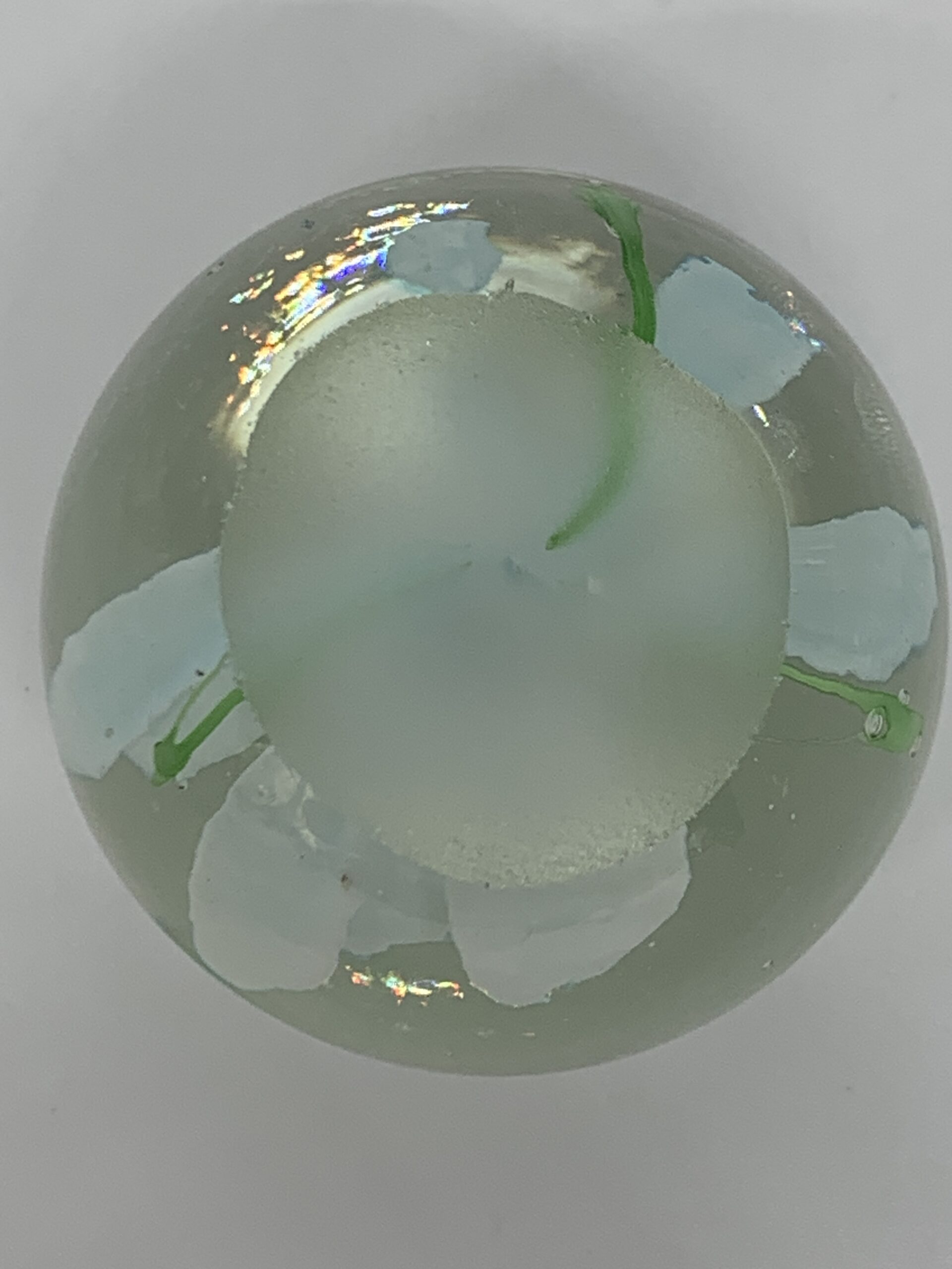 Small Glass Paperweight with White Flower 4cm - Vintage Keepsakes