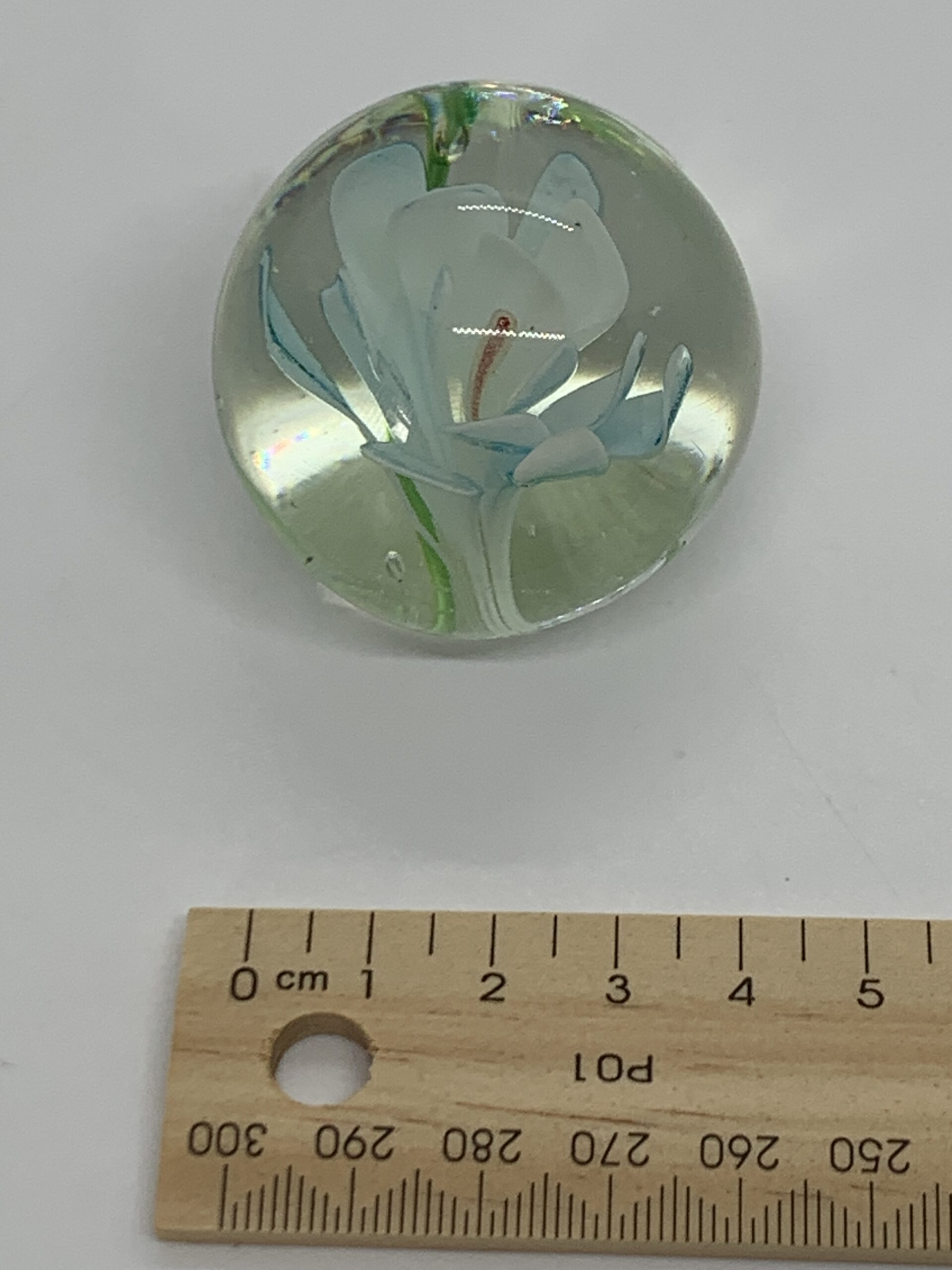 Small Glass Paperweight with White Flower 4cm - Vintage Keepsakes