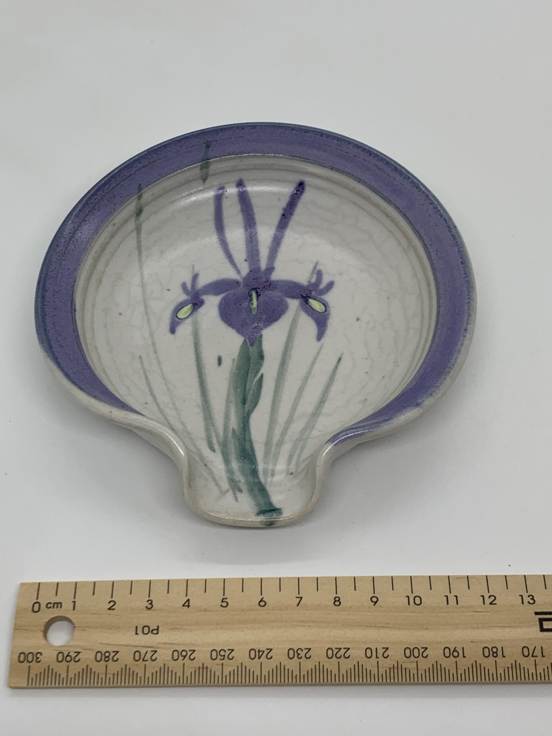 Mark Knight Pottery Spoon Rest with Iris Design12cm - Vintage Keepsakes
