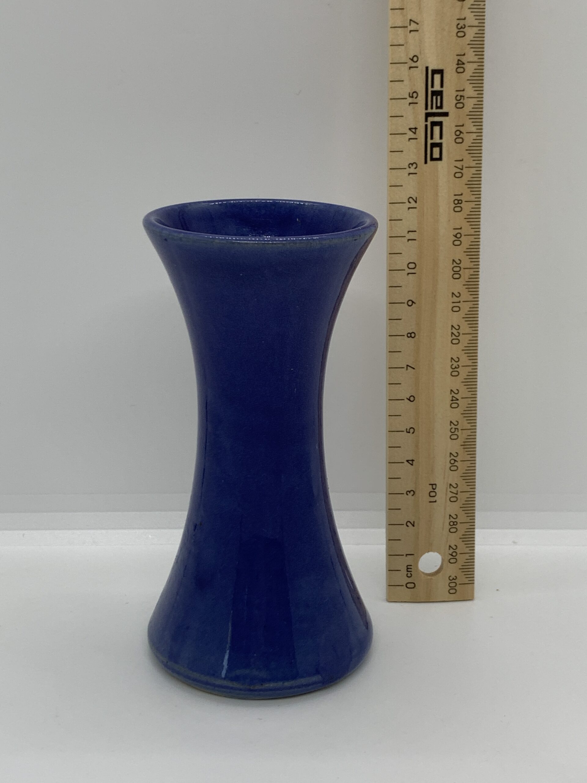 Blue Pottery Vase with slightly Waisted Middle 12.5cm - Vintage Keepsakes