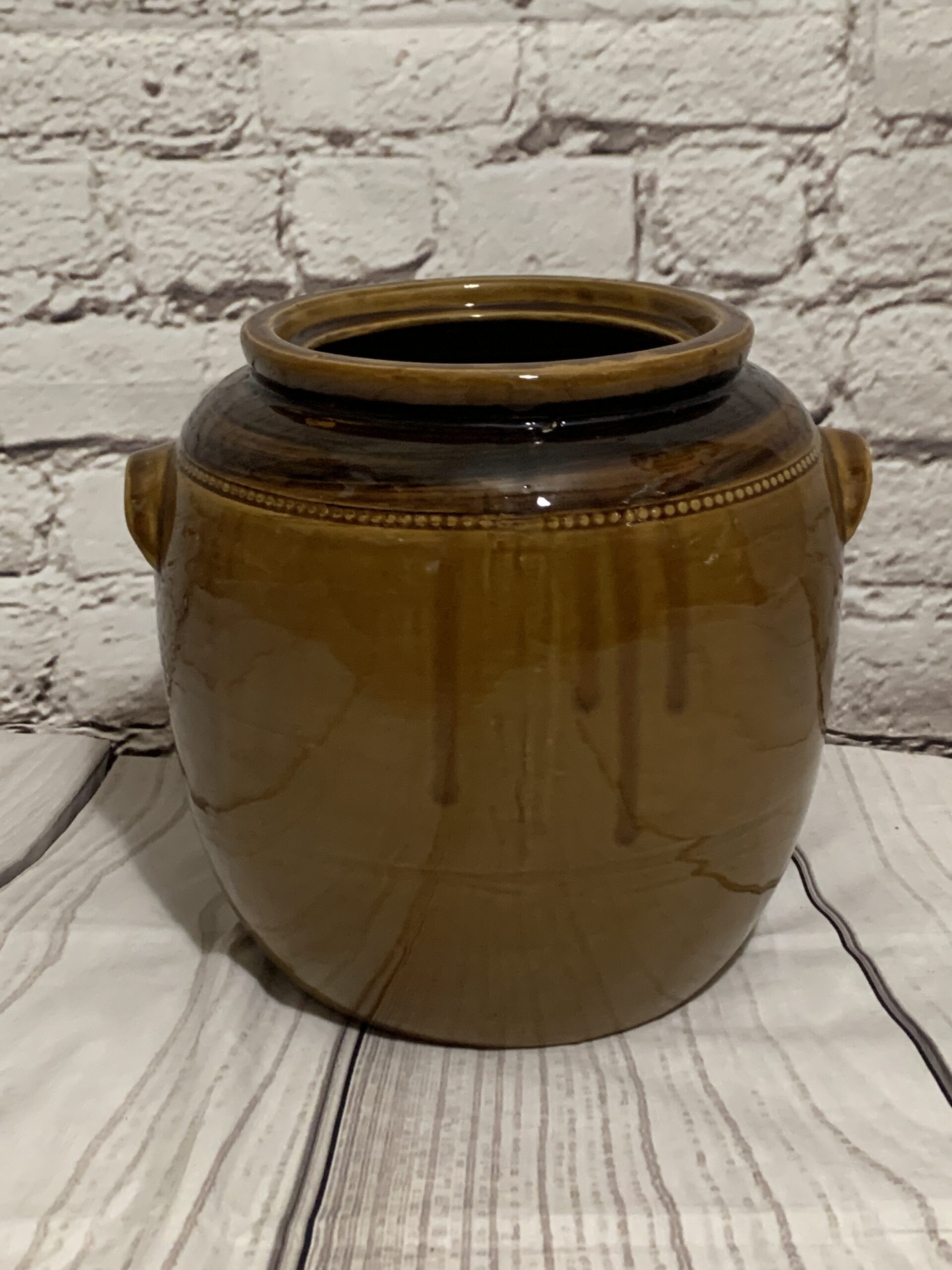 Large Taiwan Brown Crock (no lid) 29cm - Vintage Keepsakes