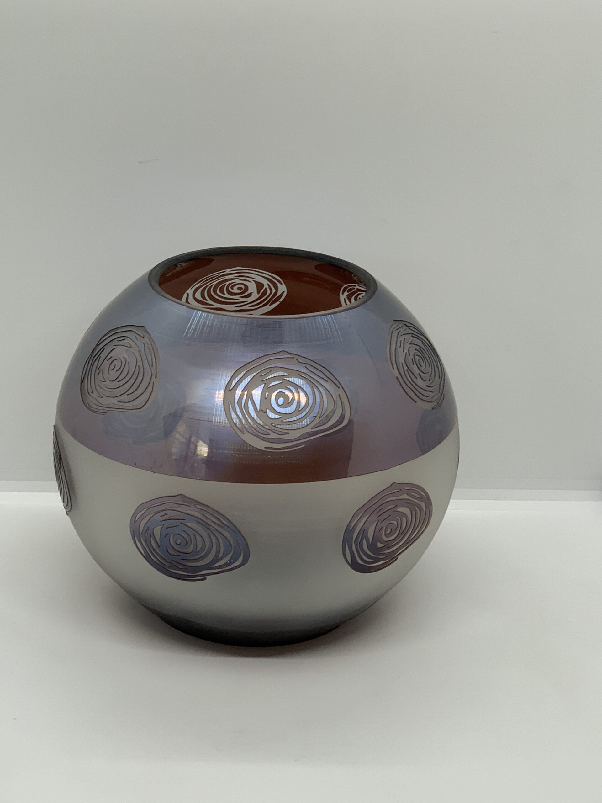 Orb Glass Vase with Etched Spiral Patterns 17cm - Vintage Keepsakes