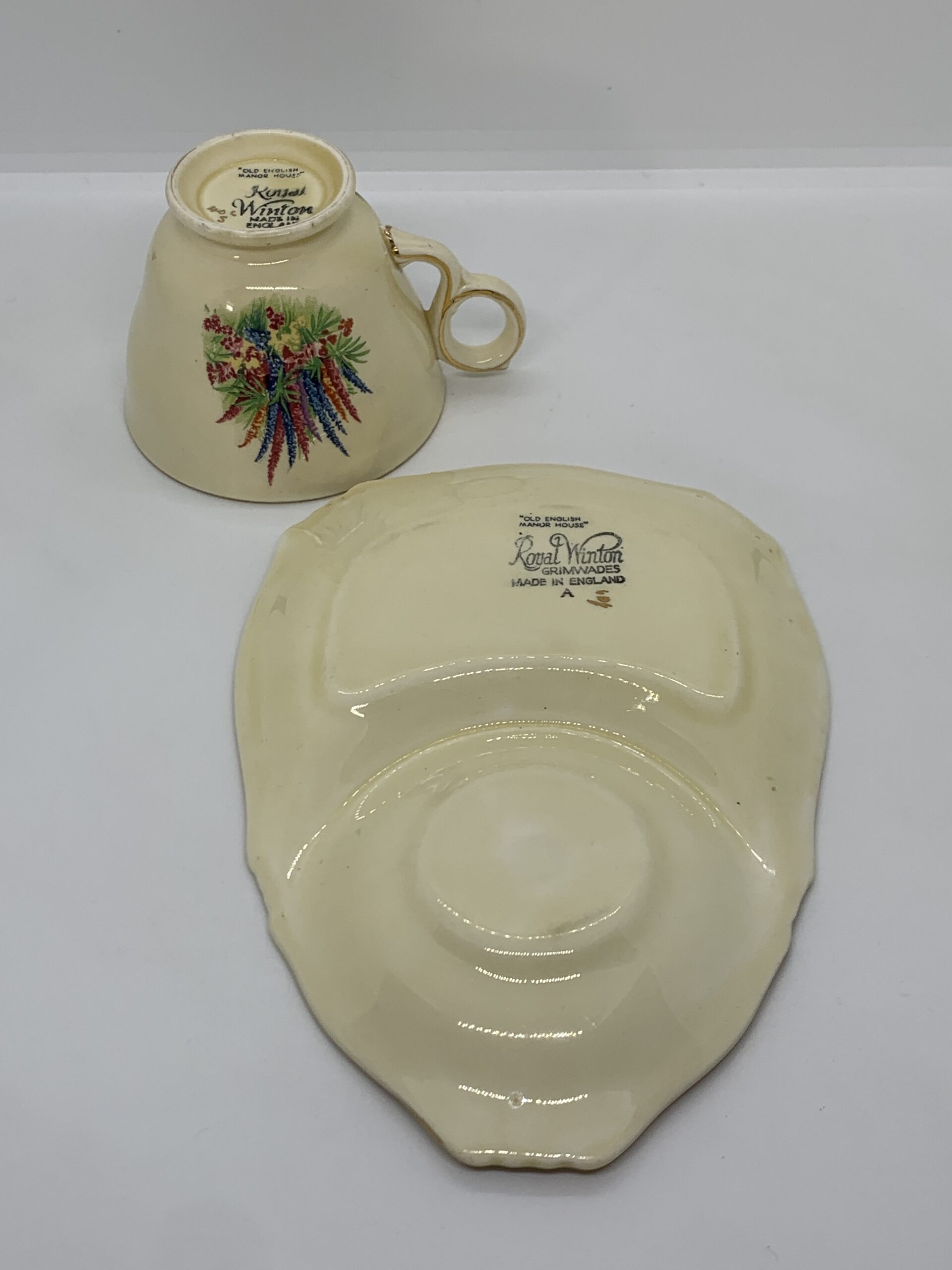 Vintage Royal Winton Old English Manor House Tennis Set - Vintage Keepsakes