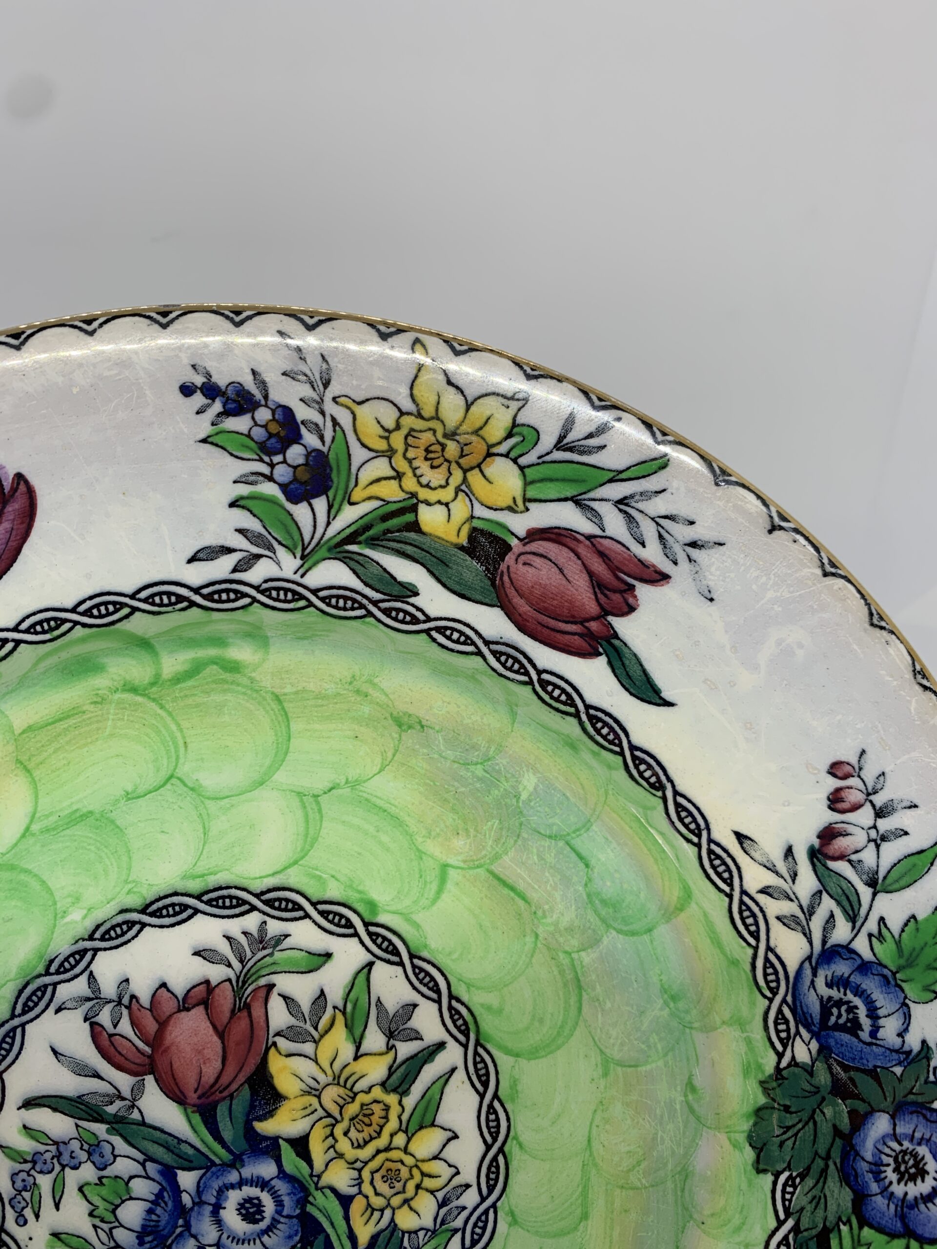 Maling Ware Green Springtime Floral Plate 28cm - Vintage Keepsakes