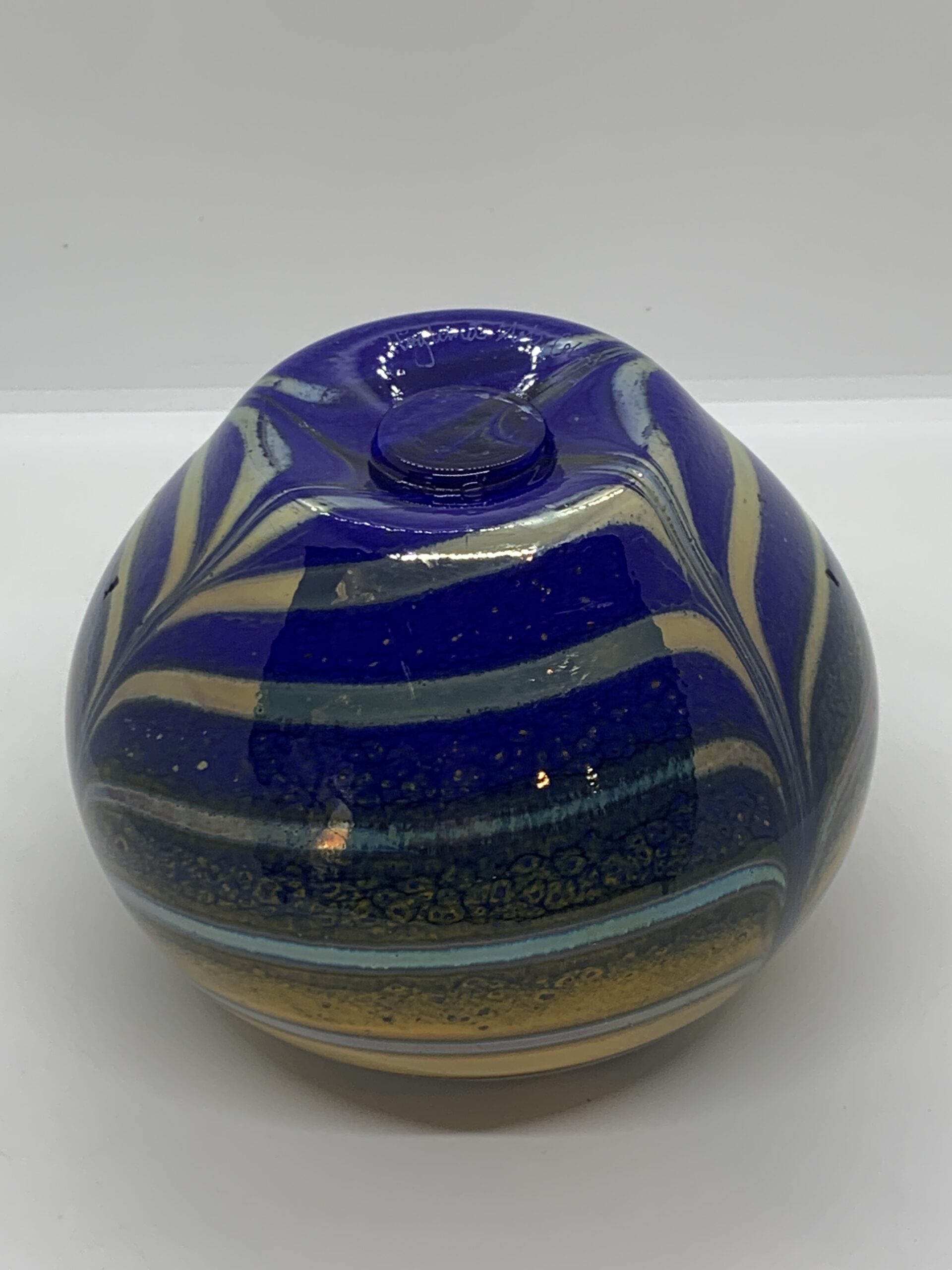 Hoglund Art Glass Vase 11cm - Vintage Keepsakes