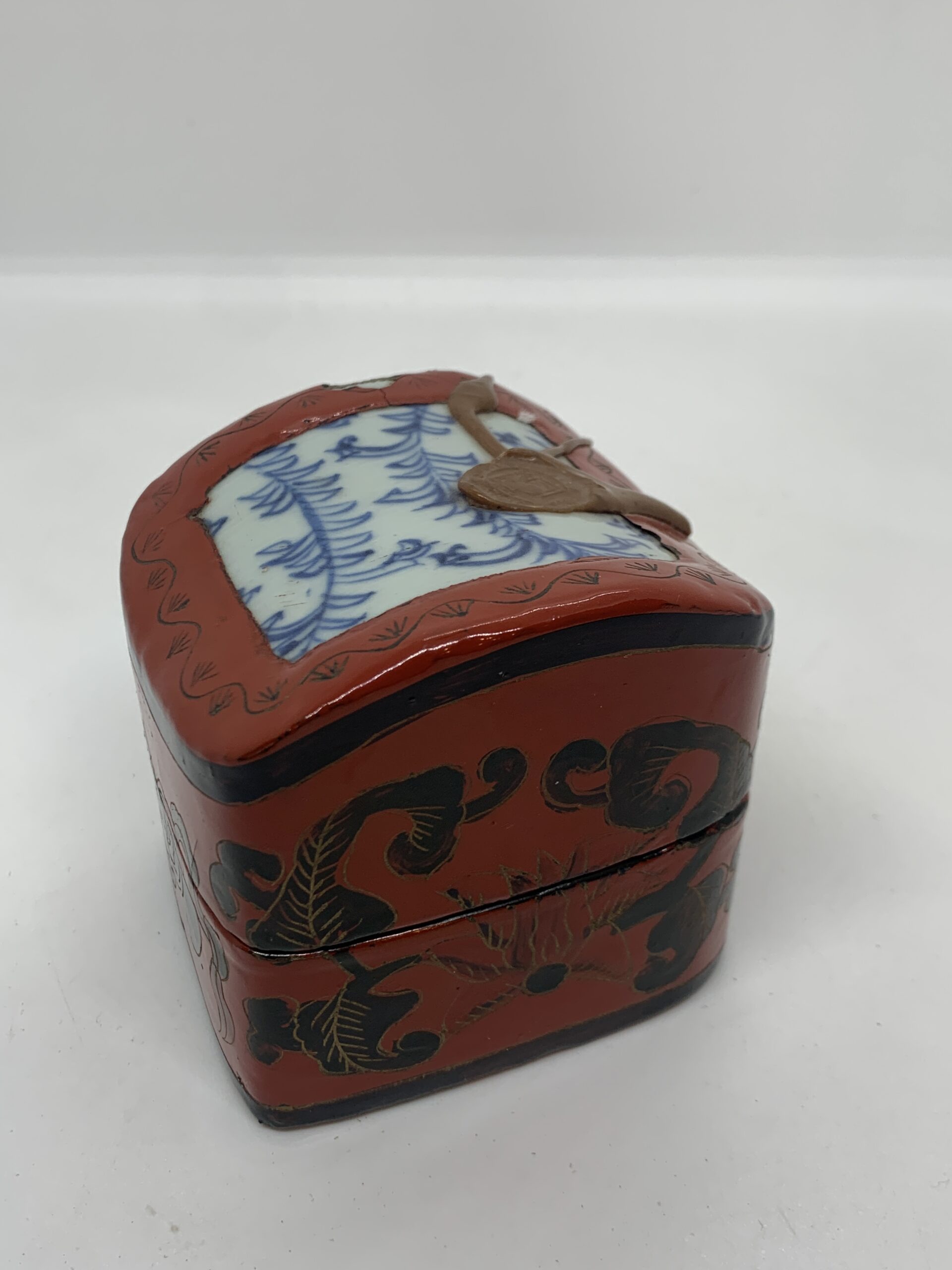 Chinese Lacquerware Shard Box Porcelain Lid Blue White with Customs ...