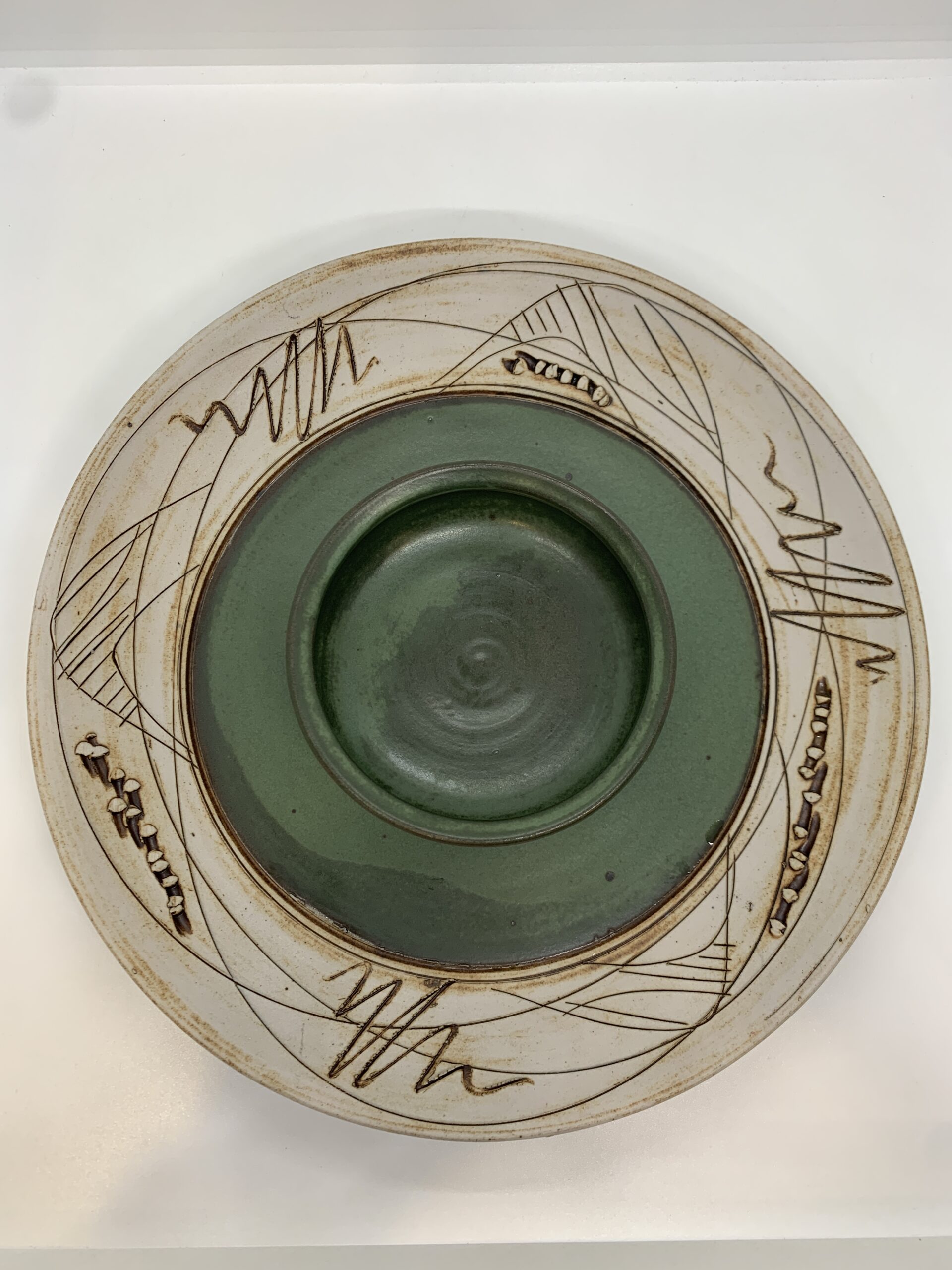 Pam Anderson Australian Pottery Chip and Dip 29cm - Vintage Keepsakes