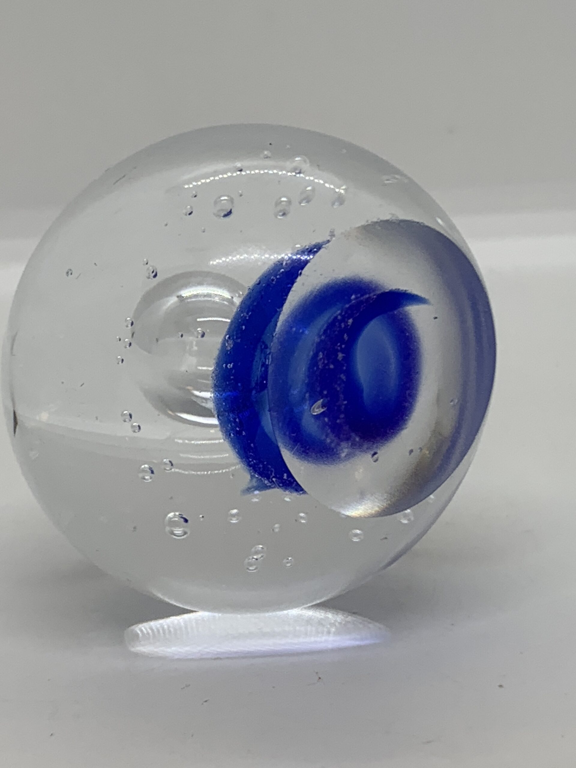Small Blue Swirl with Controlled Bubble Paperweight 5cm - Vintage Keepsakes
