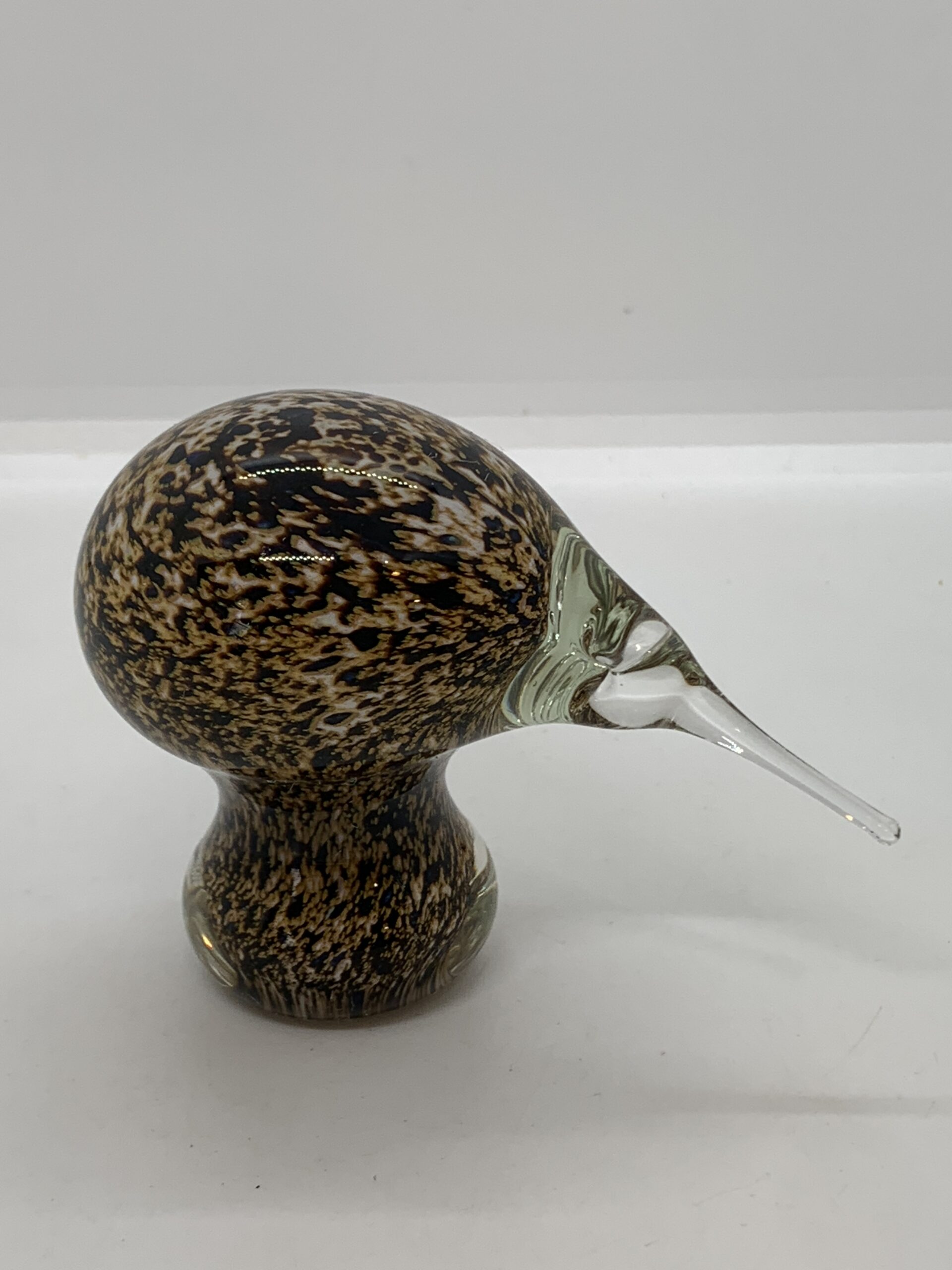 Nigel Schroder NZ Art Glass Kiwi 6.5cm - Vintage Keepsakes