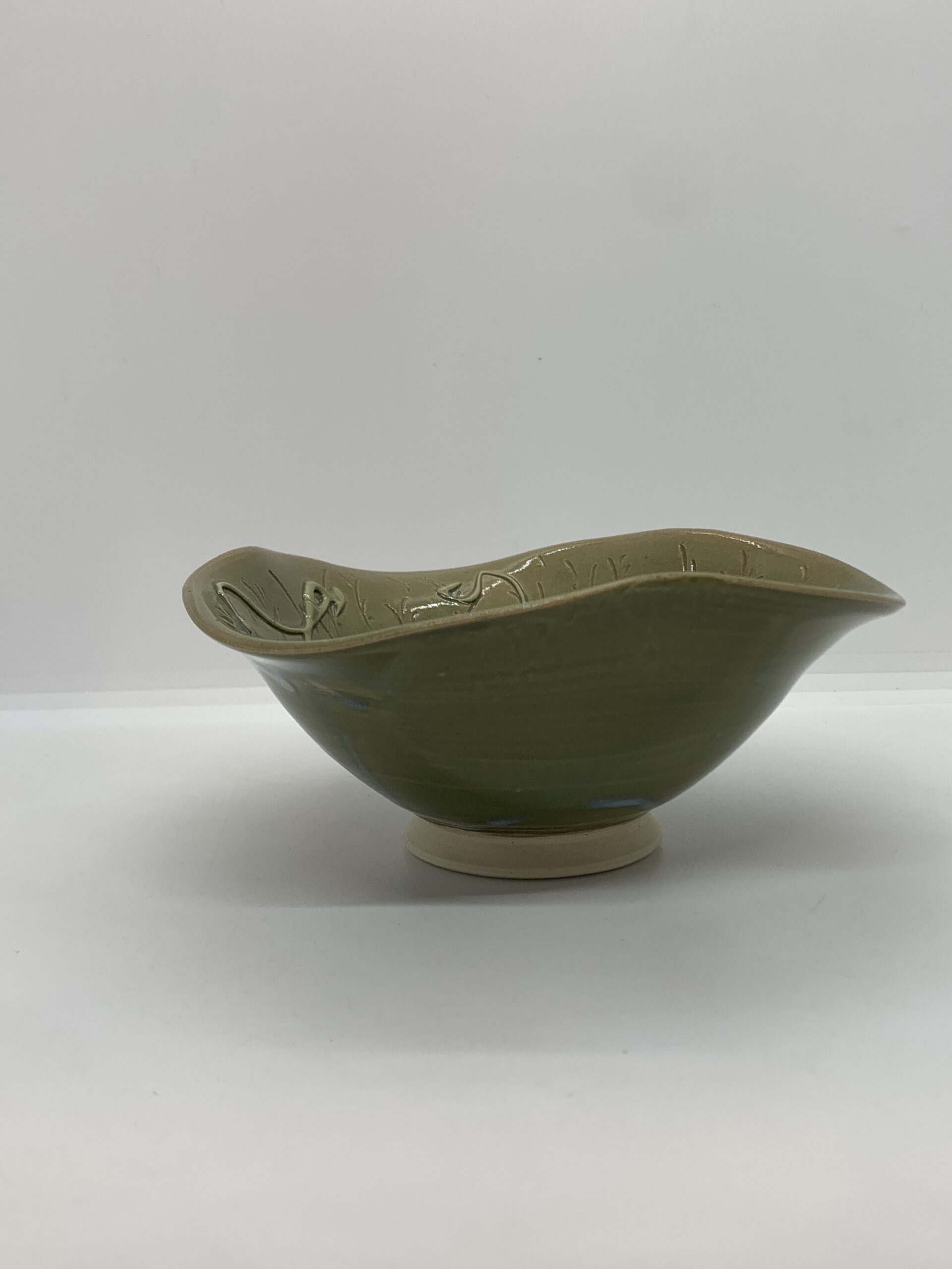 Kevin Boyd Australian Pottery Green Trefoil shaped bowl 15cm - signed ...