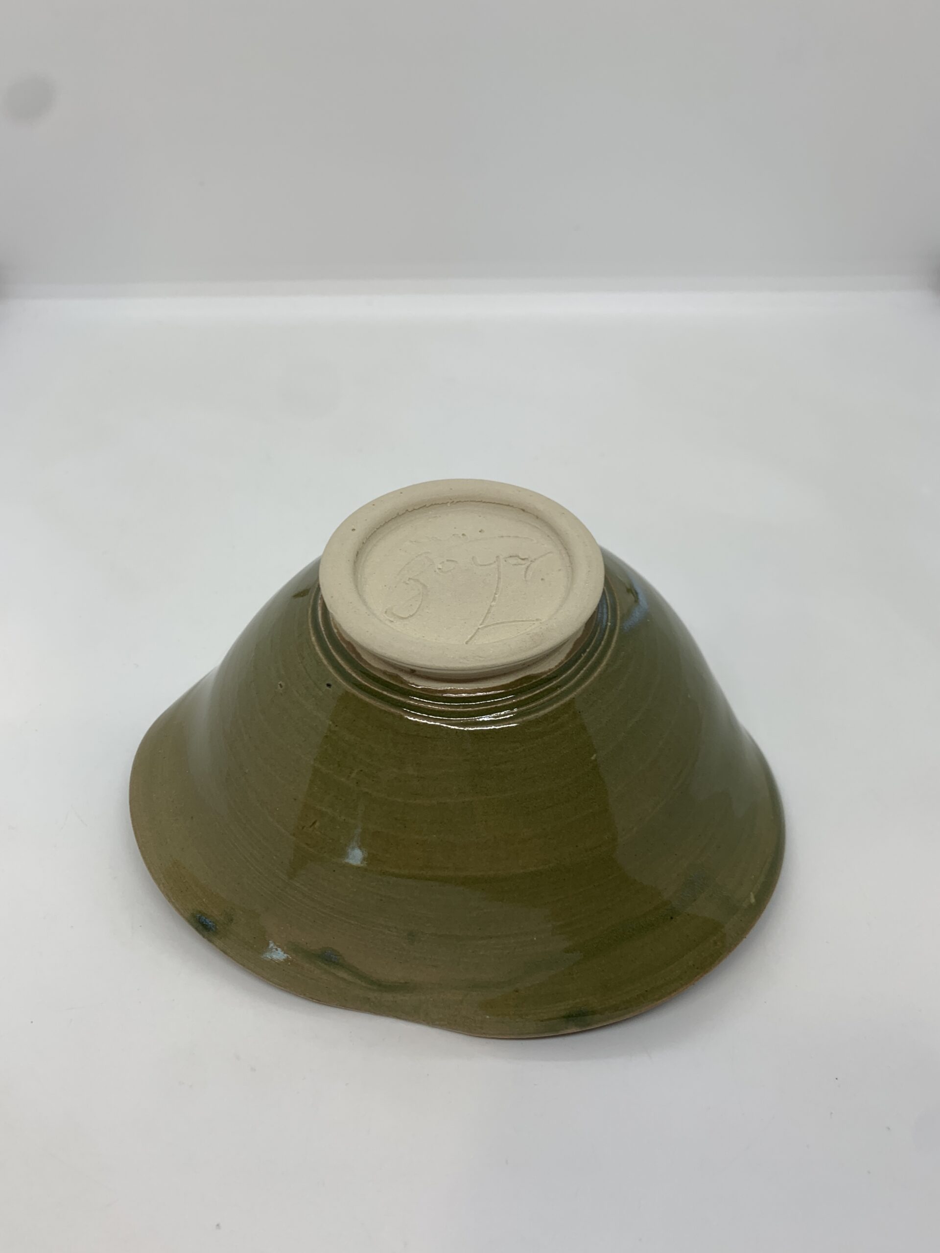 Kevin Boyd Australian Pottery Green Trefoil shaped bowl 15cm - signed ...