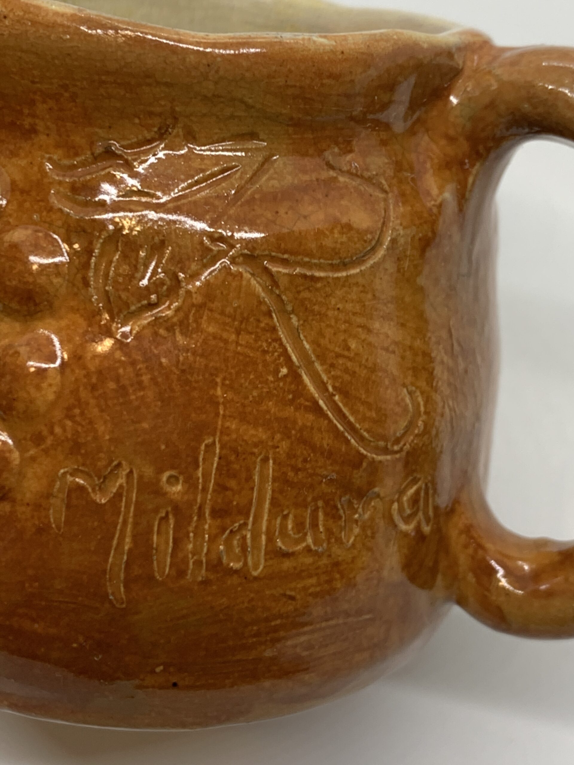 Doris Evelyn Ezard (Dee) Pottery Jug 7cm - Vintage Keepsakes