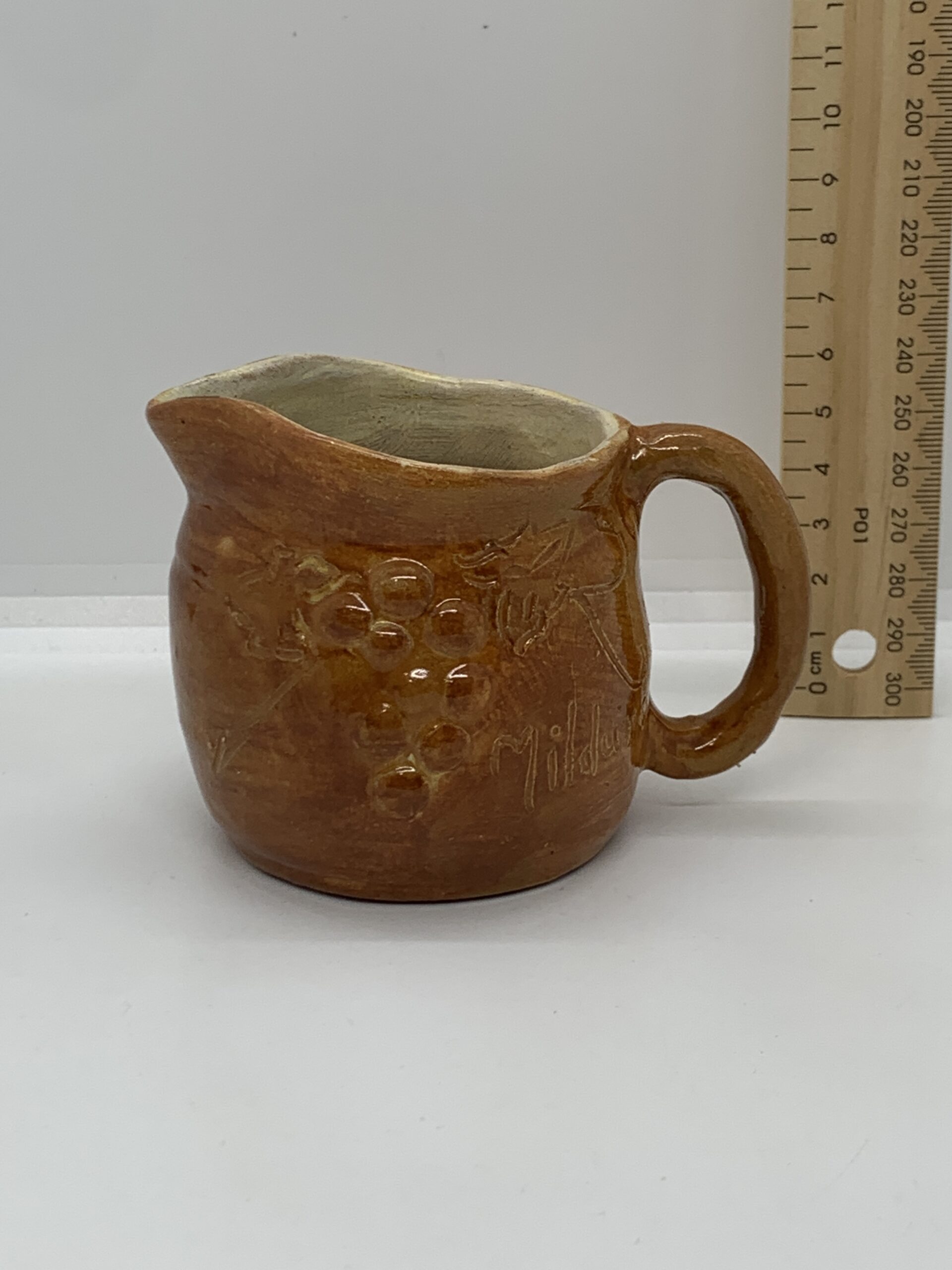 Doris Evelyn Ezard (Dee) Pottery Jug 7cm - Vintage Keepsakes