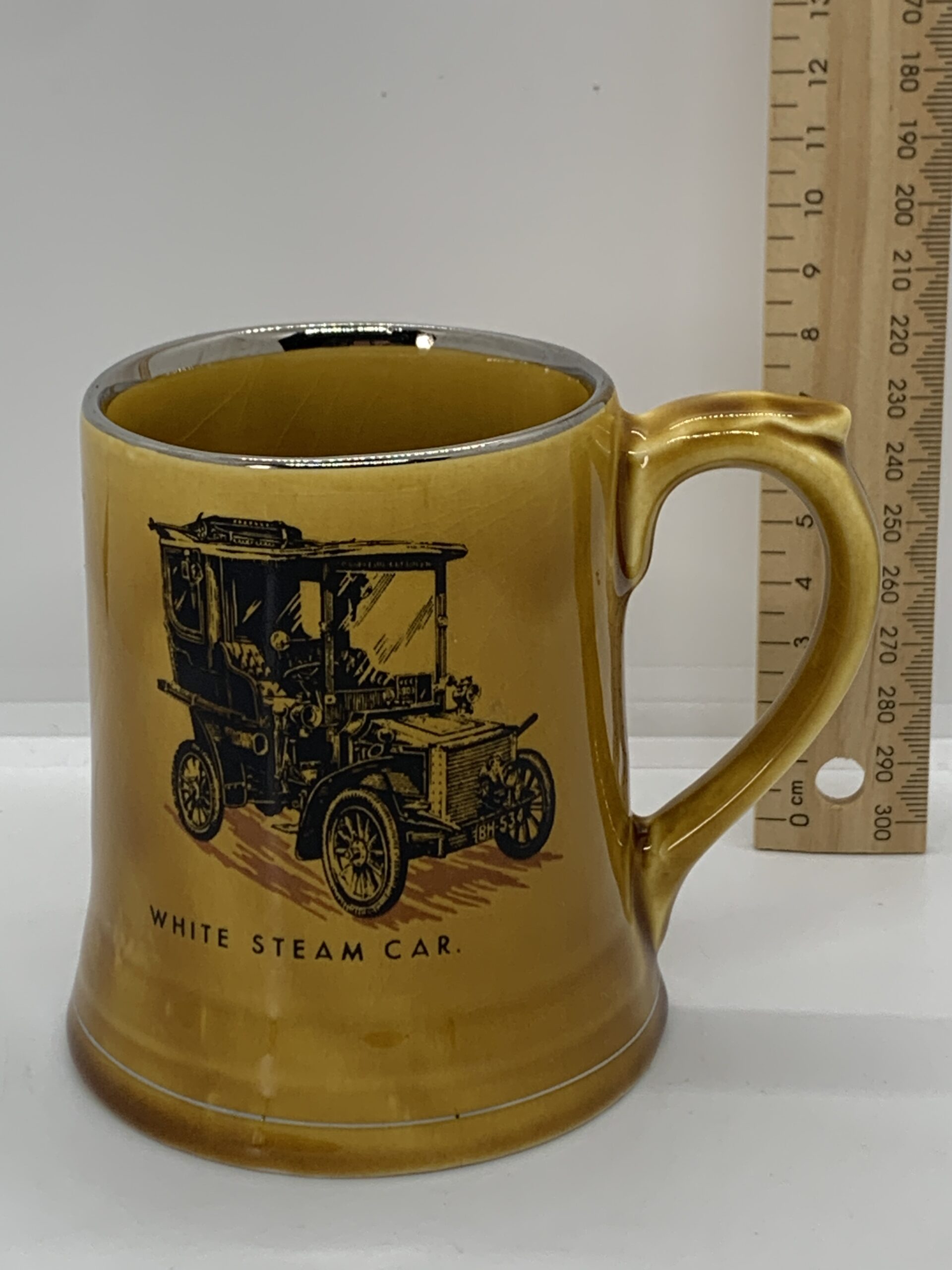 Wade Vintage White Steam Car Mug - Vintage Keepsakes