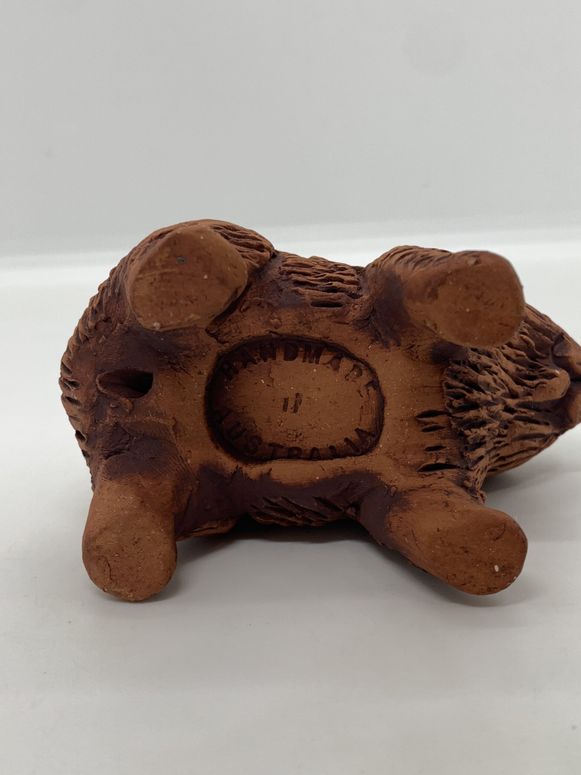 Pottery Wombat - stamped Handmade Australia - 9cm long - Vintage Keepsakes