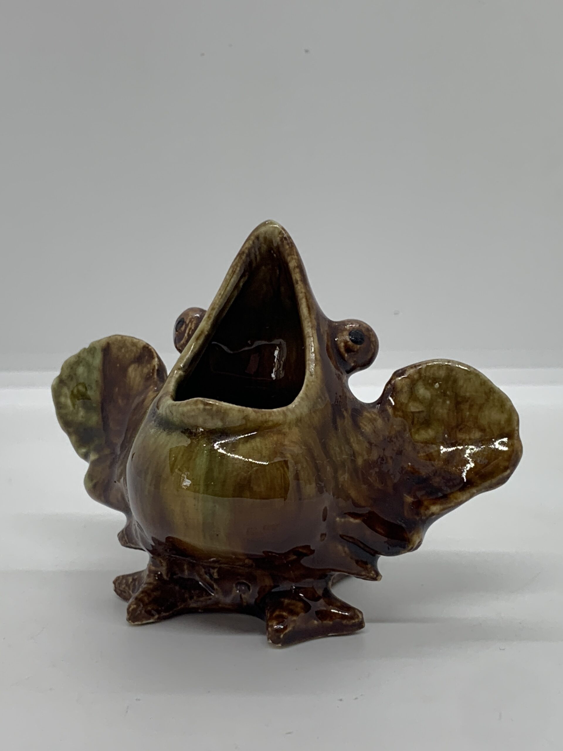 Small Pottery Bird Beak Open 8cm - Vintage Keepsakes
