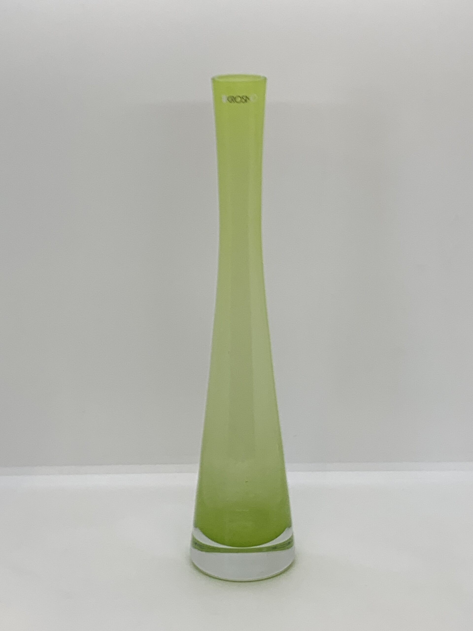 Krosno Lime Vase 30cm - Vintage Keepsakes