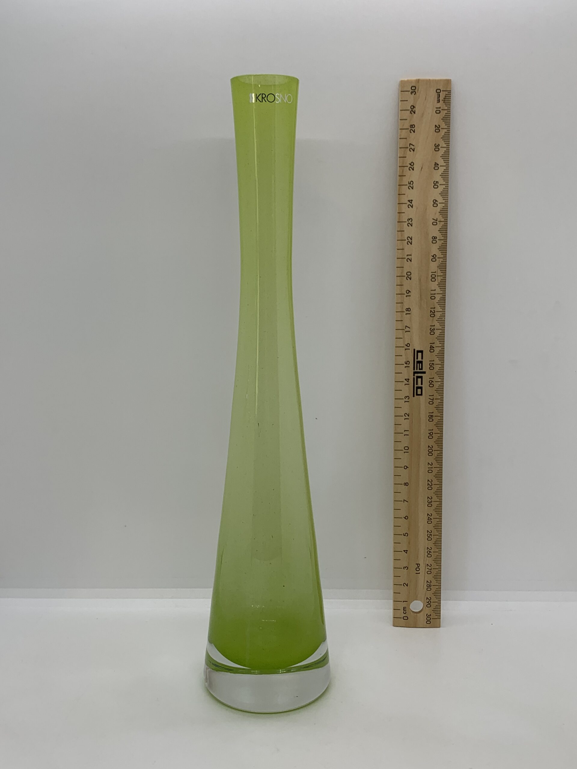 Krosno Lime Vase 30cm - Vintage Keepsakes