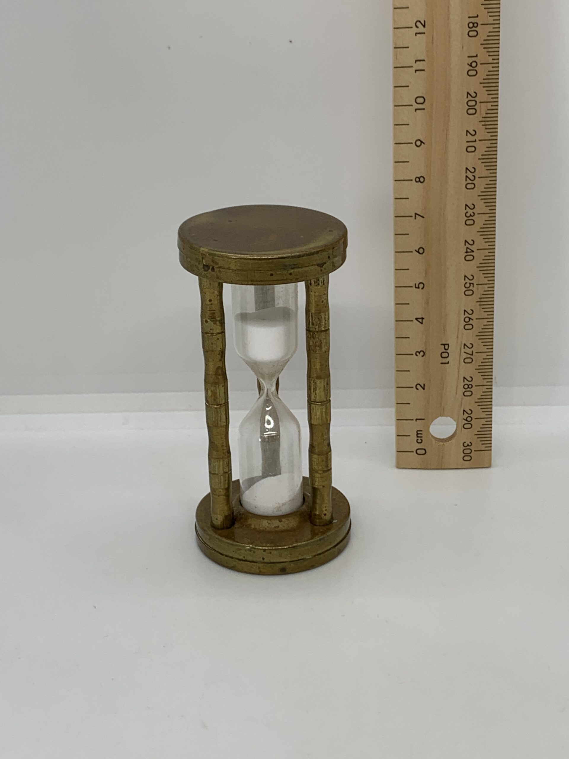 Metal Egg Timer 8.5cm - Vintage Keepsakes