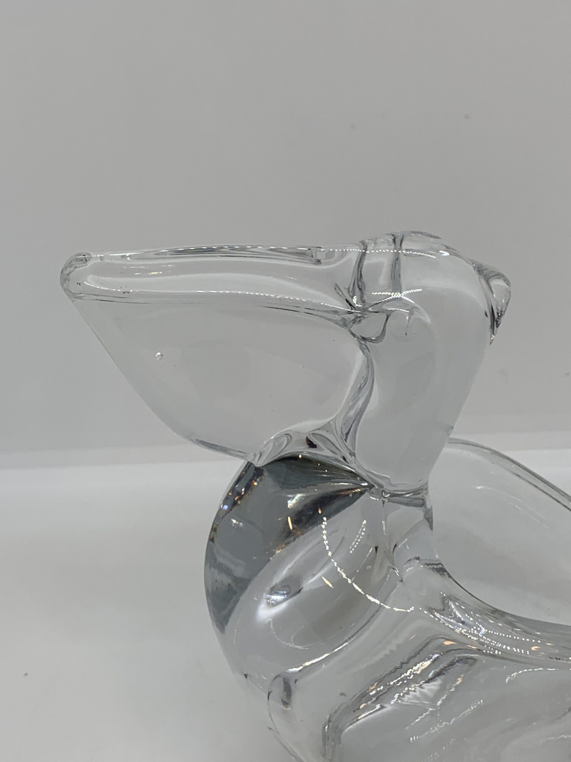 Art Glass Pelican Bowl 16cm - Vintage Keepsakes