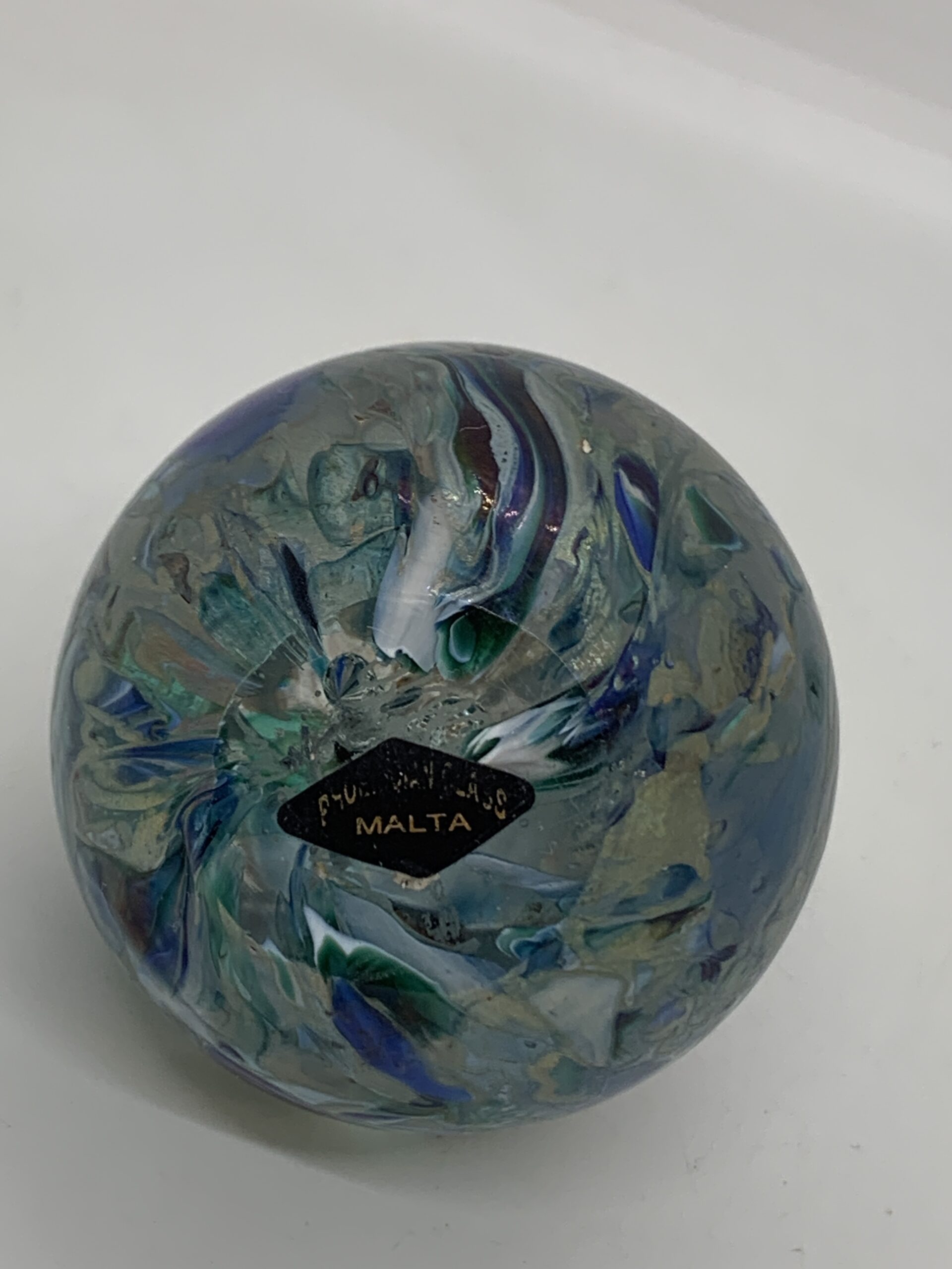 Malta Round Paperweoght Phoenician Glass AF 5.5cm - Vintage Keepsakes