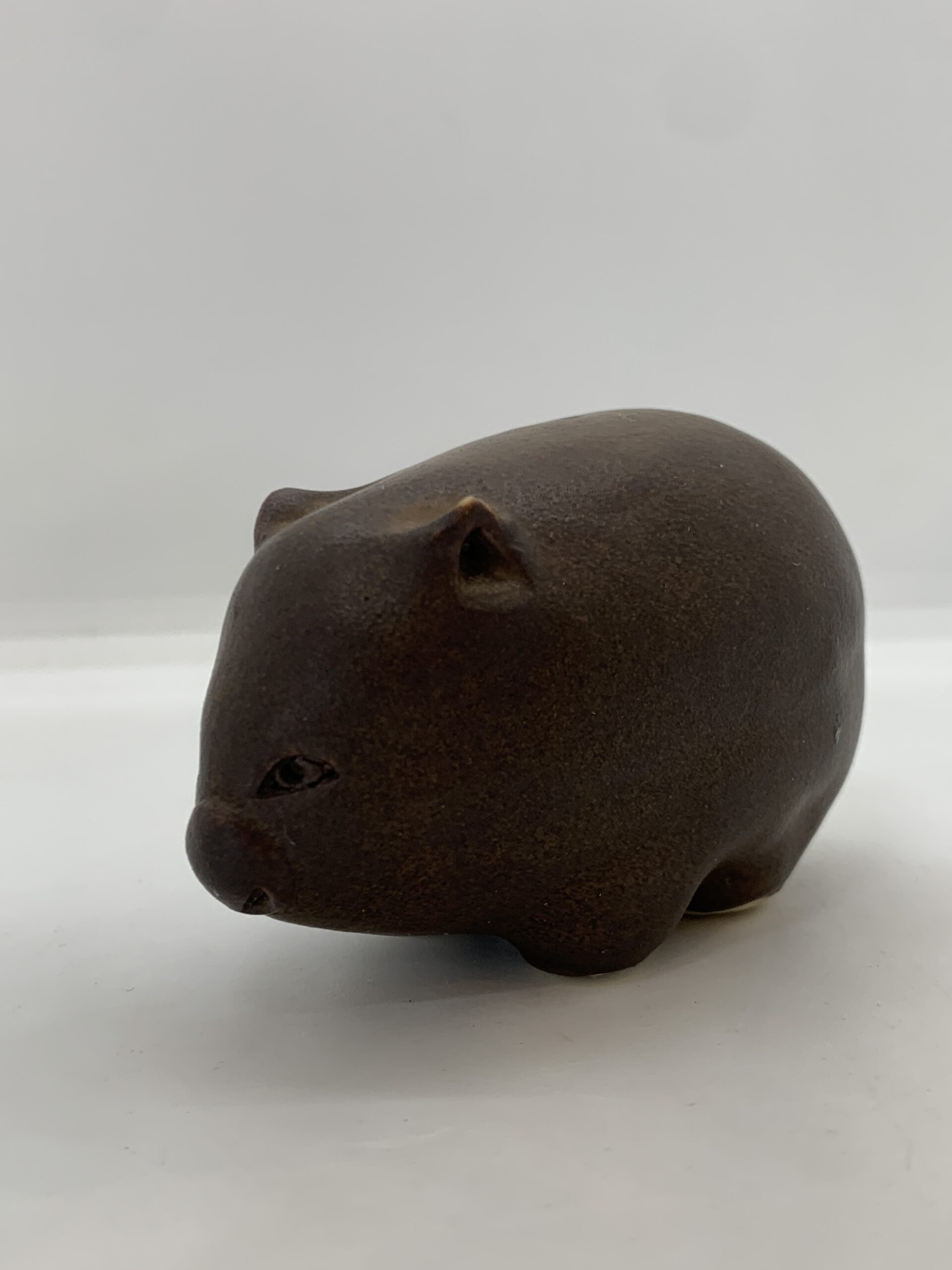 Small Pottery Billabong Wombat 8cm long - Vintage Keepsakes