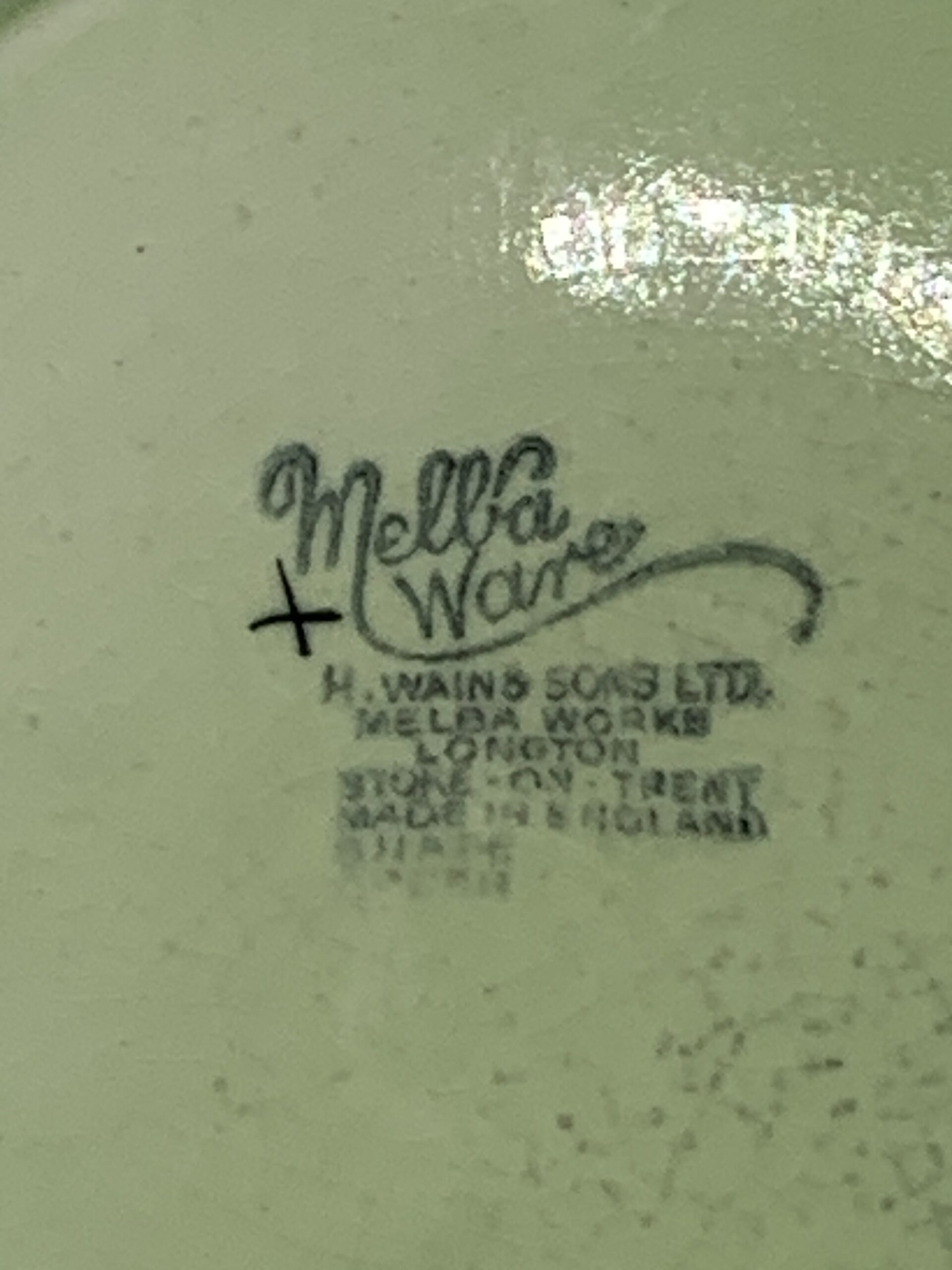 Melba Ware Fish Plate 25cm - Vintage Keepsakes